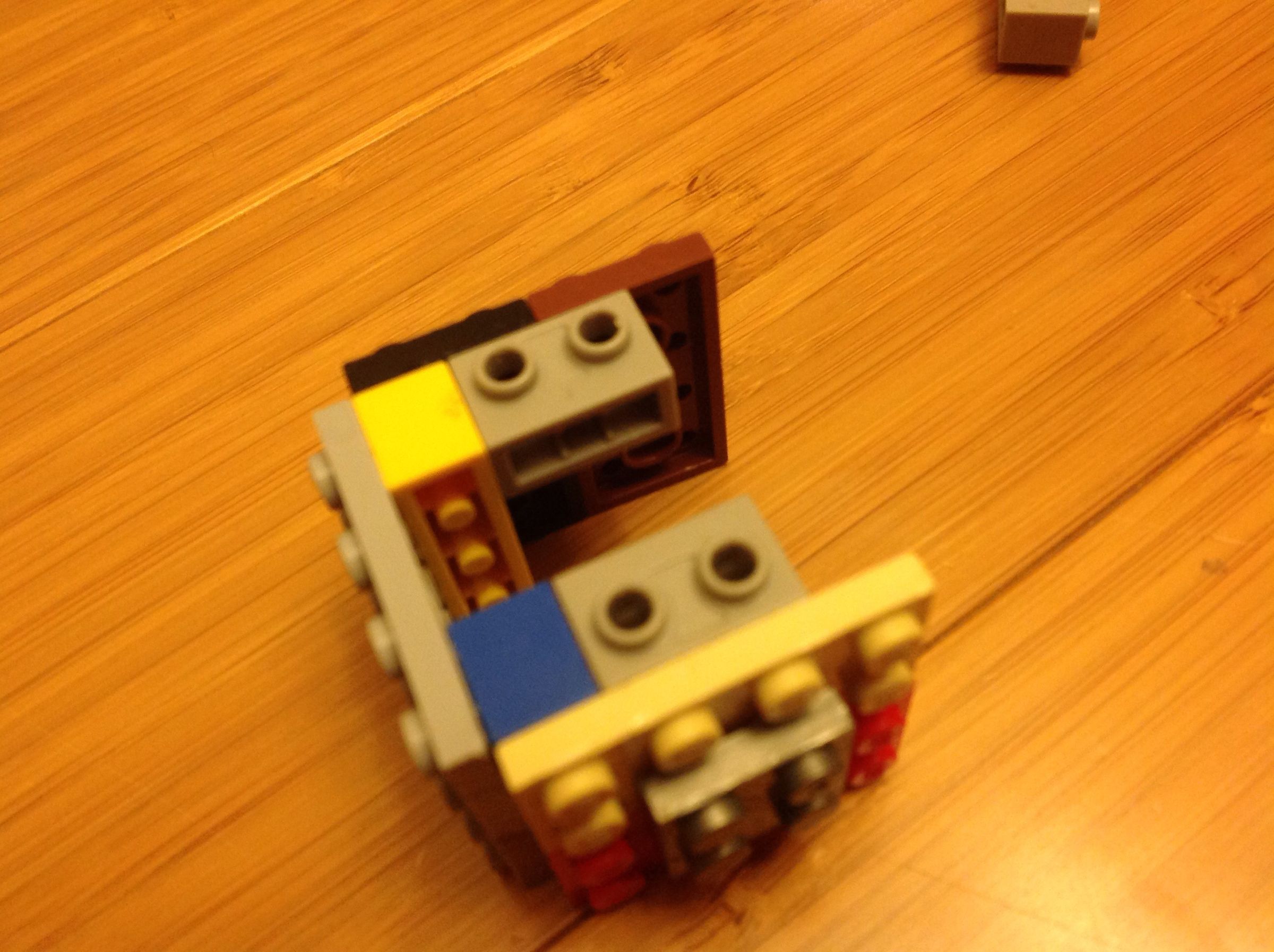 Lego Terraria Retinazer : 6 Steps - Instructables