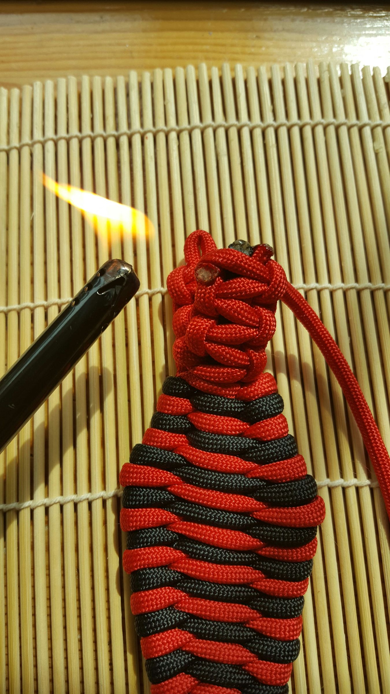 Paracord Snake : 10 Steps (with Pictures) - Instructables