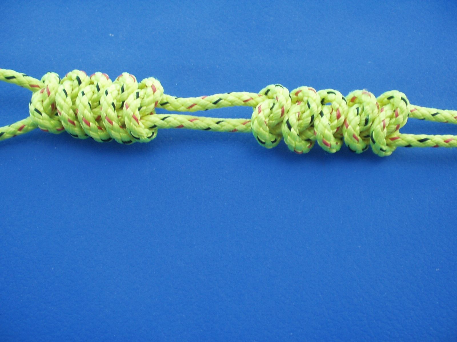Interlocked Snake Knot : 9 Steps - Instructables