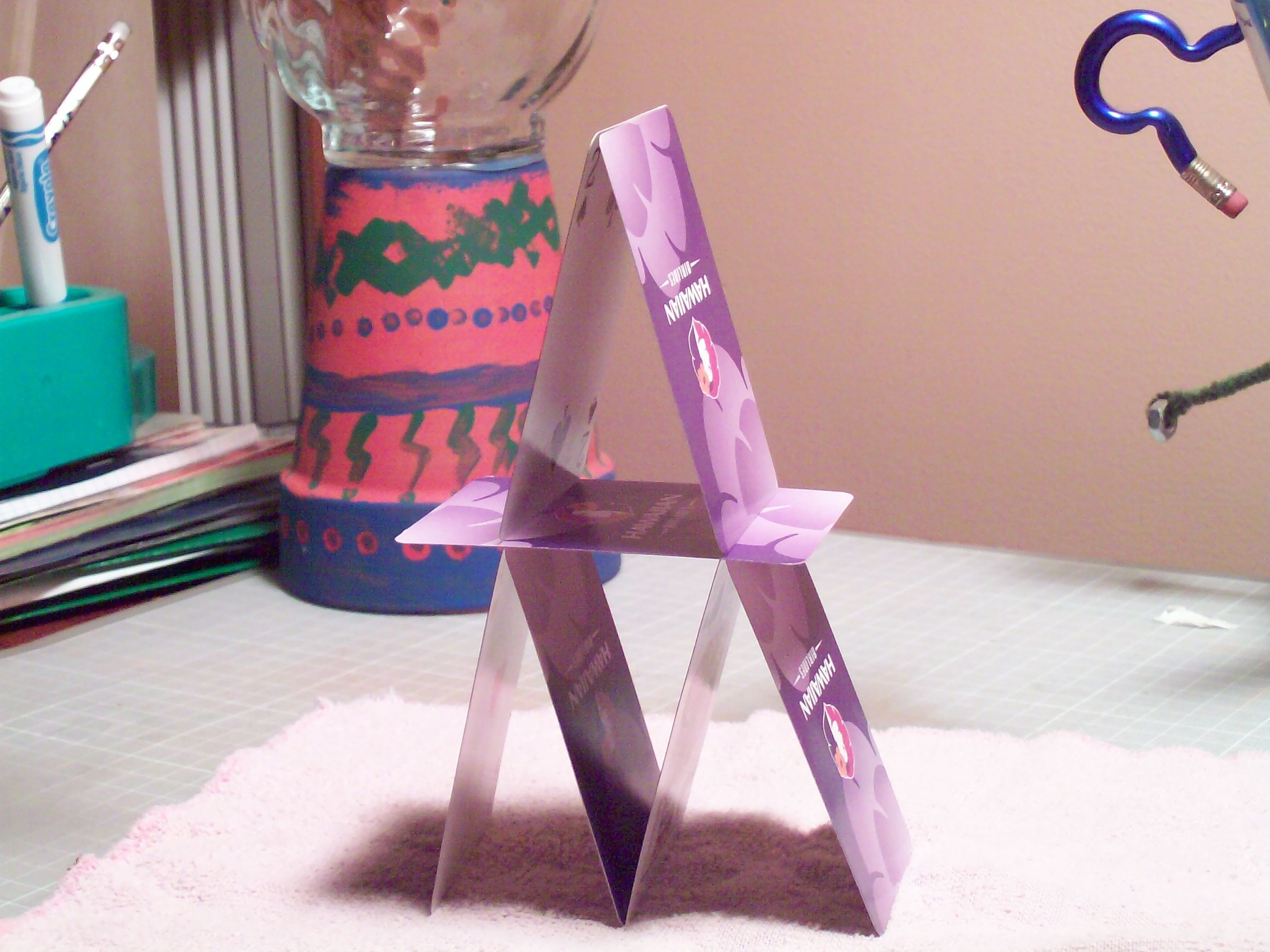 How to Build a Card House : 5 Steps (with Pictures) - Instructables