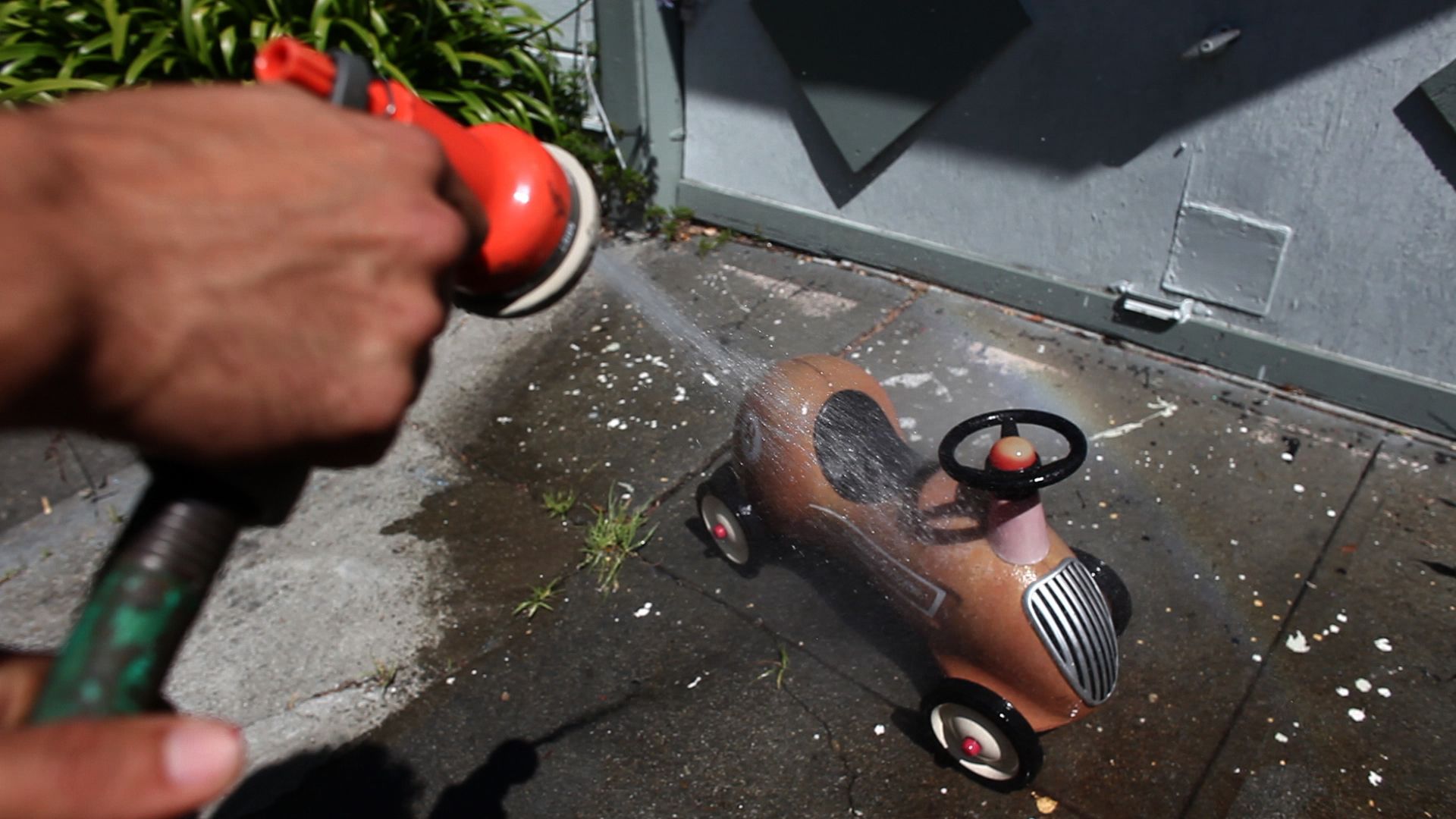 Repaint a Kids Toy : 5 Steps (with Pictures) - Instructables
