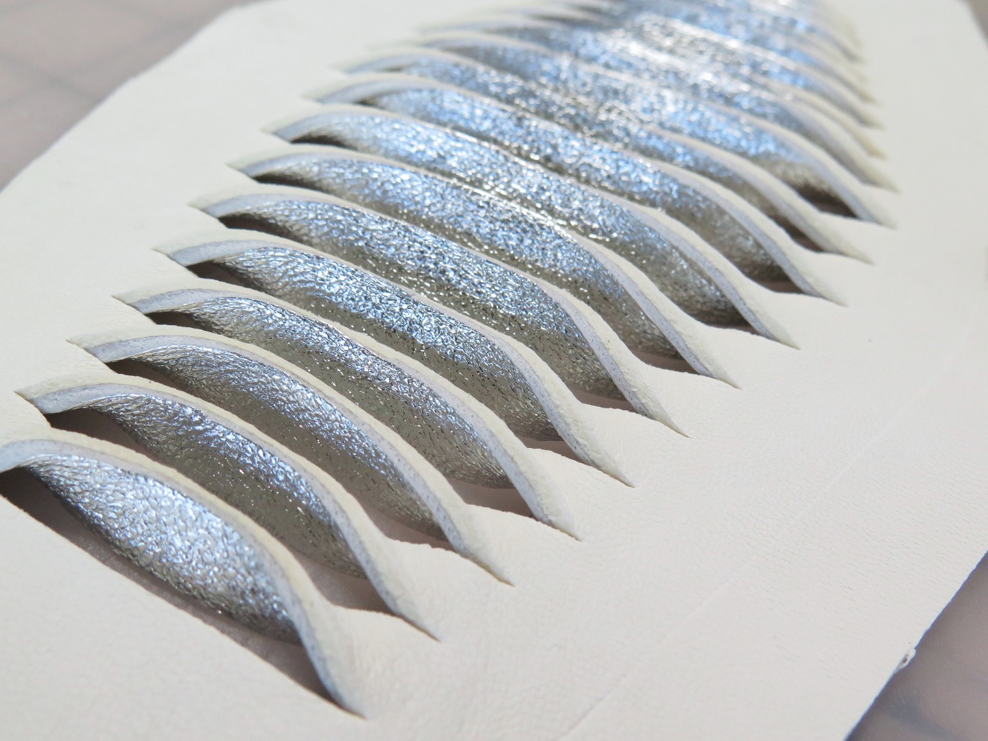 Leather Fish-Scale Cuffs : 9 Steps (with Pictures) - Instructables