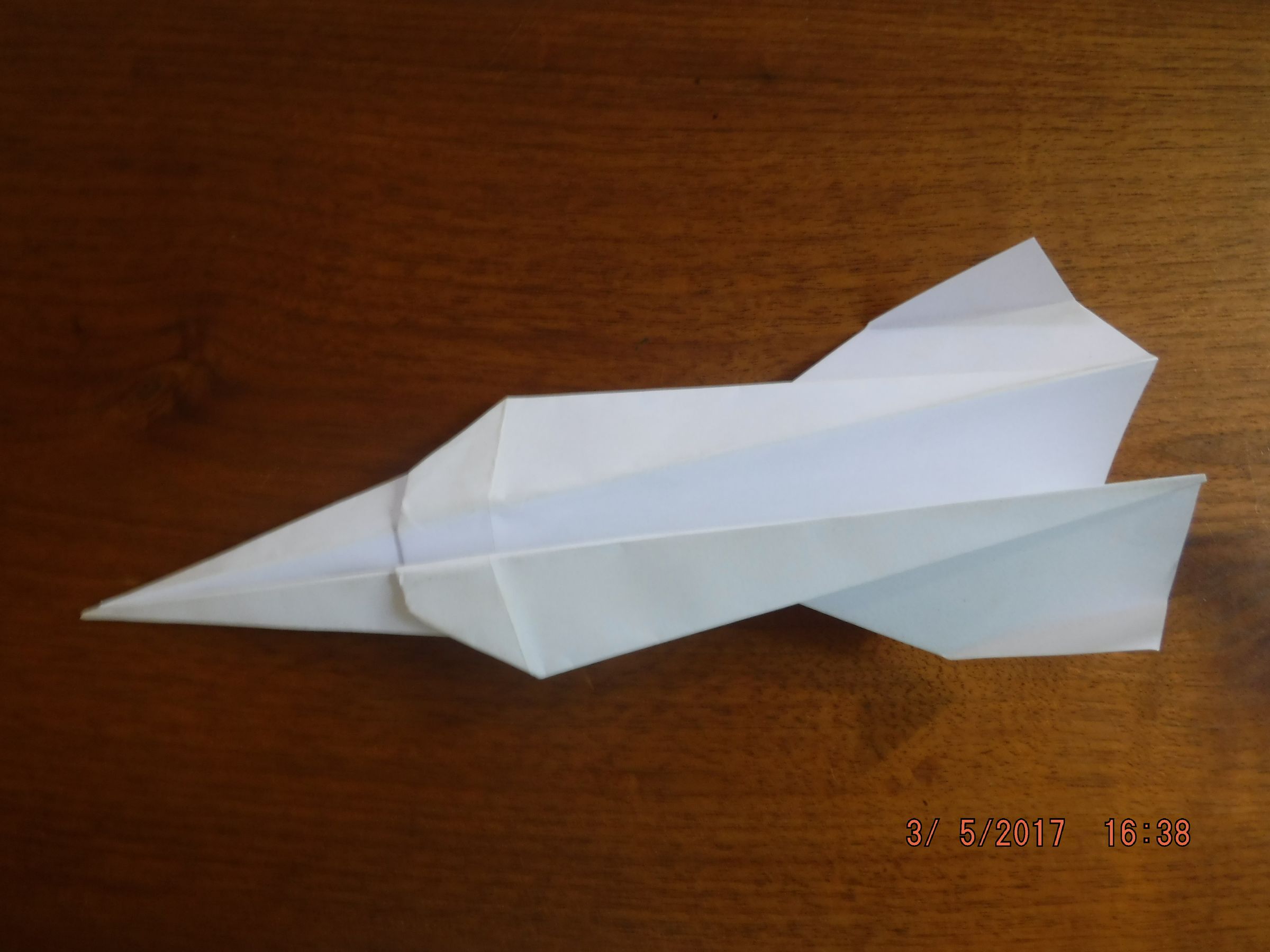 Hawk Paper Airplane : 6 Steps - Instructables