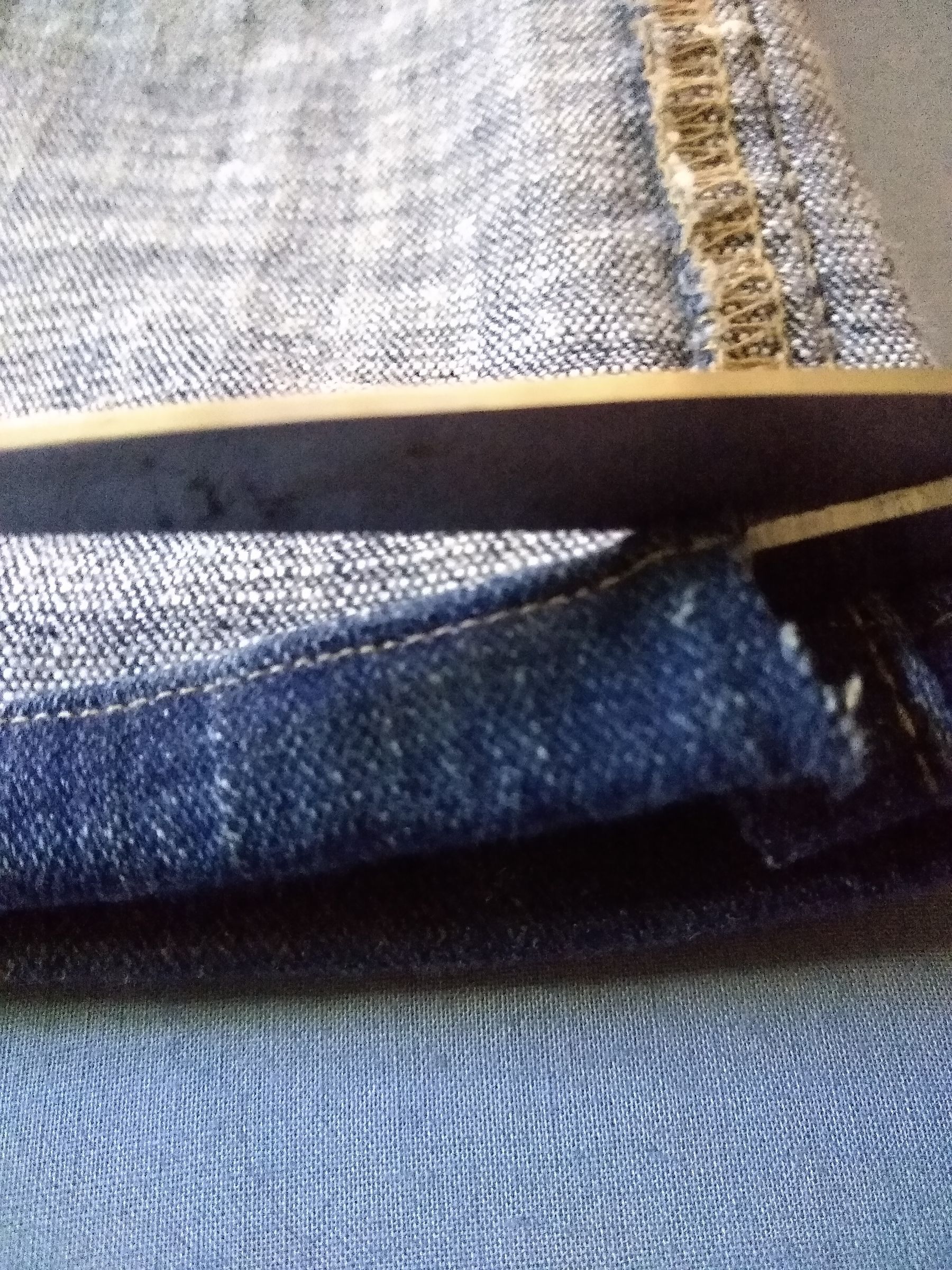 How to Hem Clothing With Iron on Adhesive : 7 Steps - Instructables