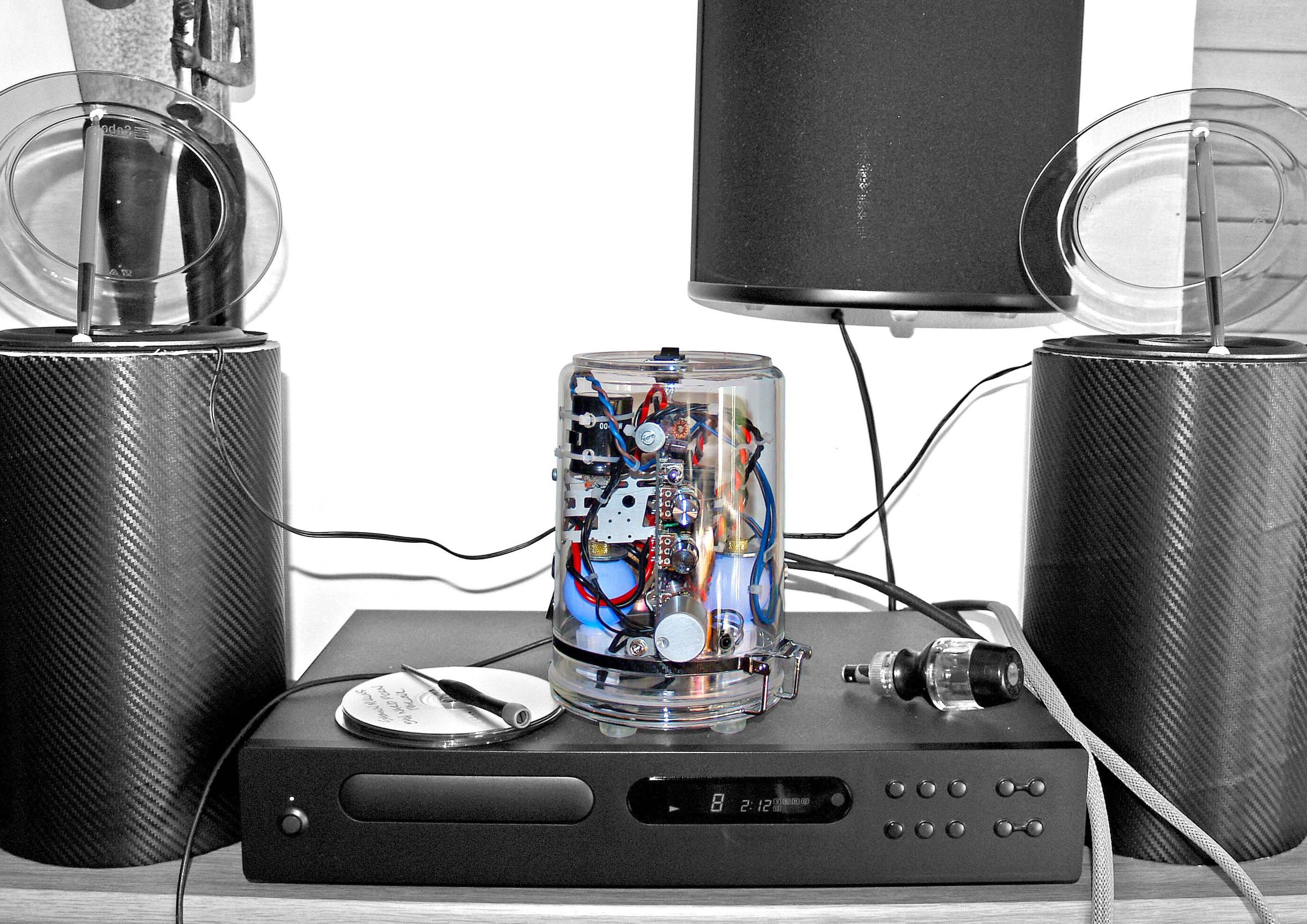 HOME MADE TRIPATH STEREO AMPLIFIER IN AN ACRYLIC SUGAR JAR! - Instructables