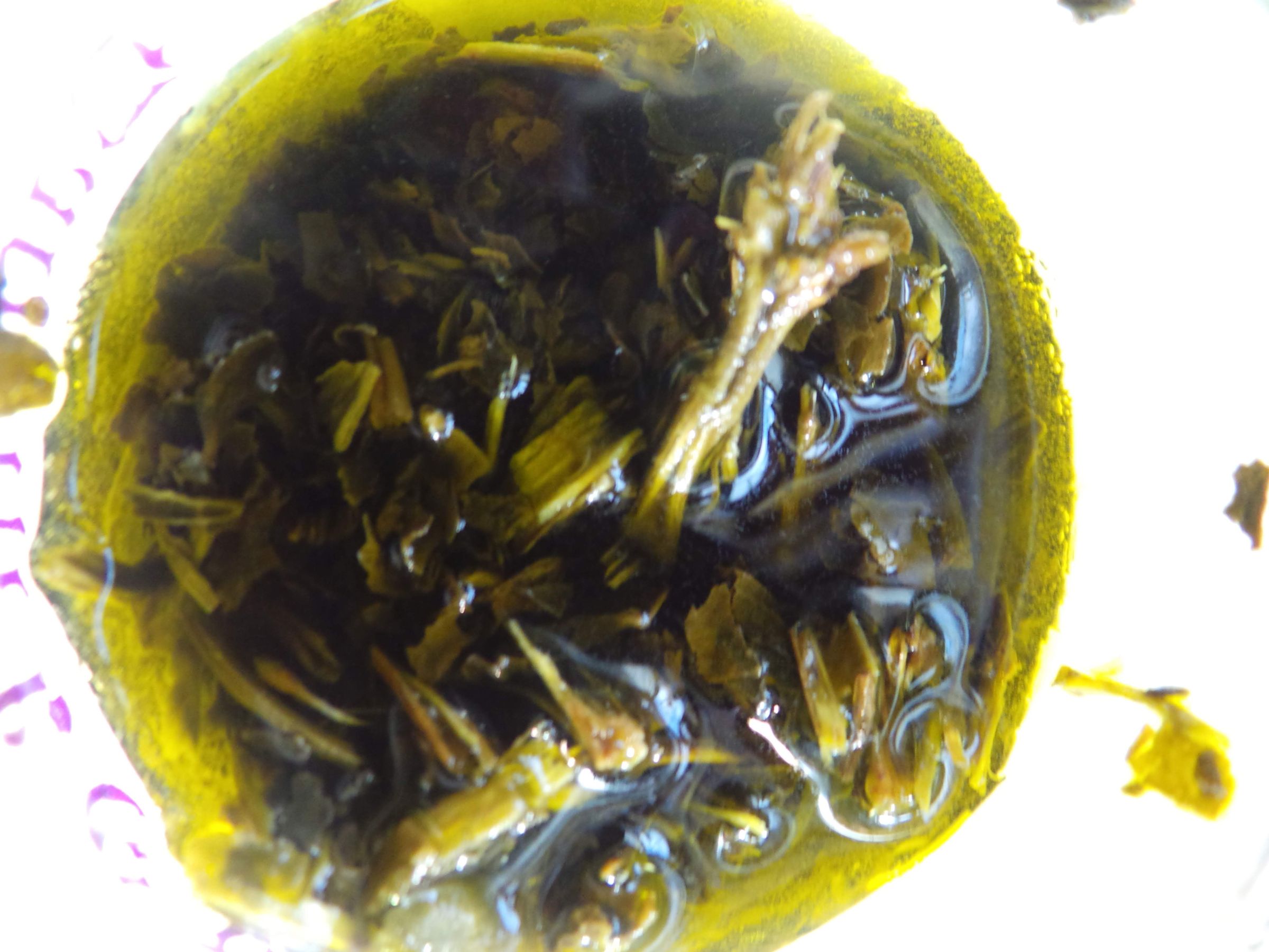 Essential Oil (Solvent Extraction) : 7 Steps - Instructables