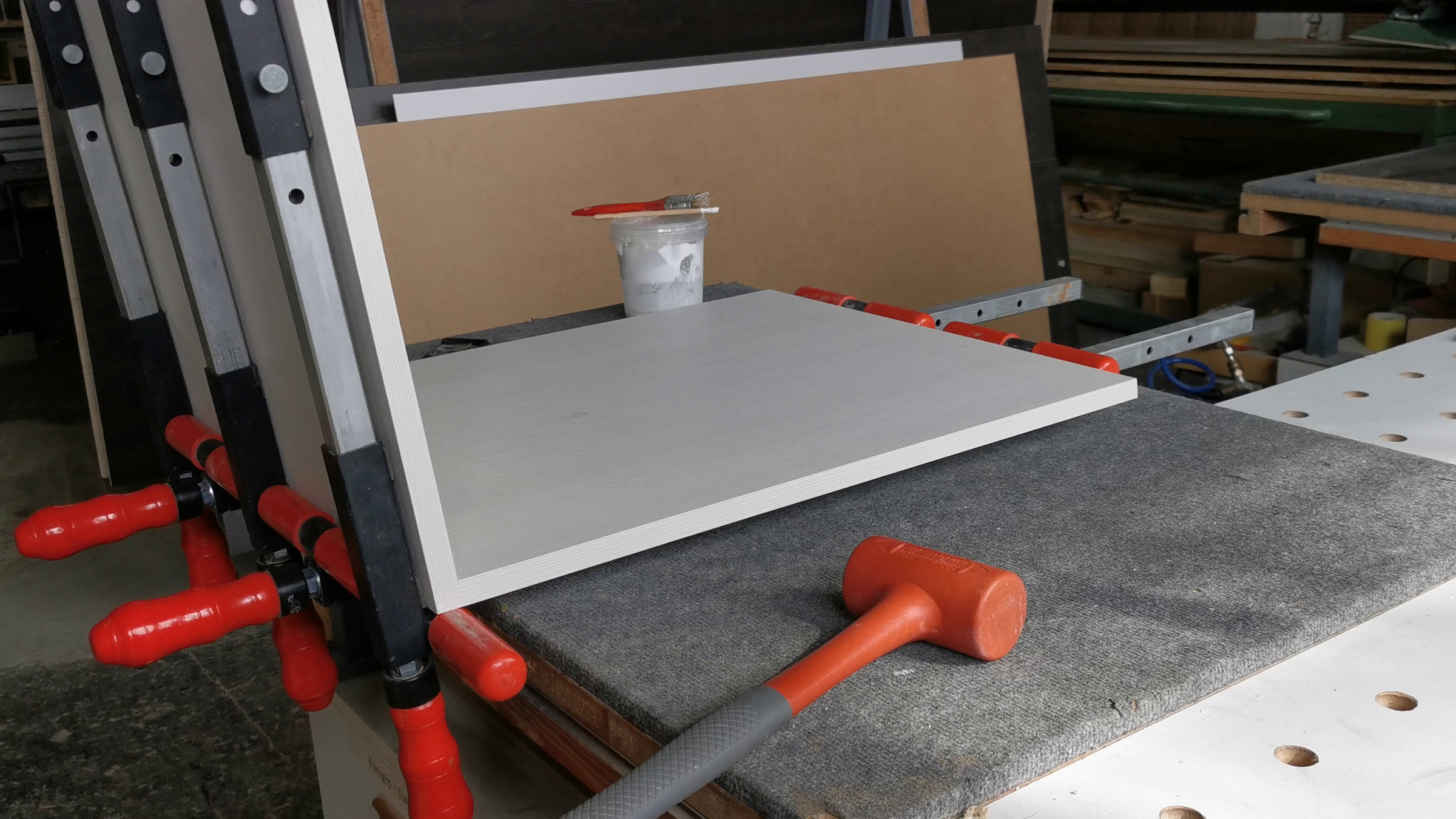 Particleboard Desk : 14 Steps (with Pictures) - Instructables
