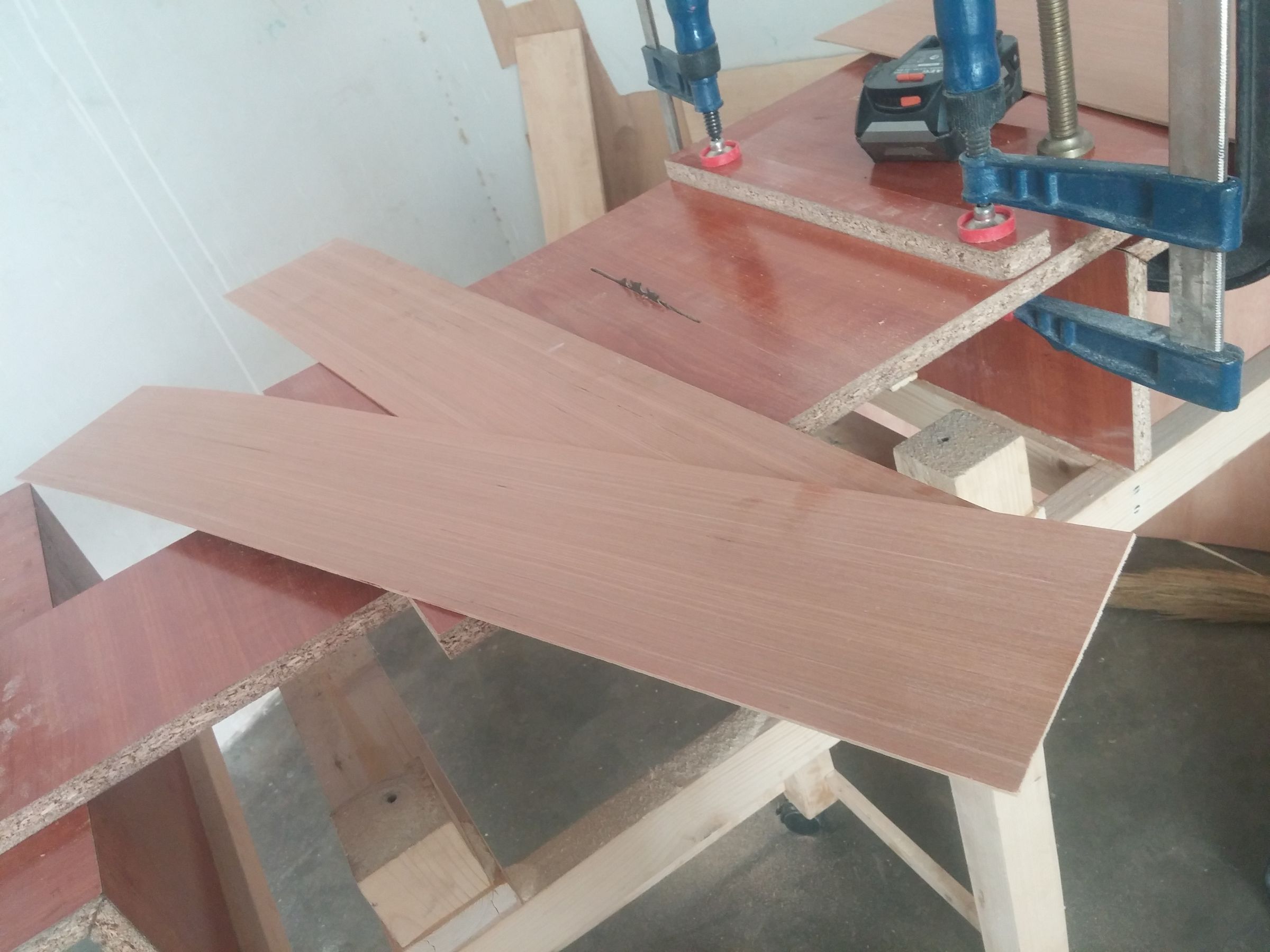 DIY PORTABLE WORK STATION : 13 Steps (with Pictures) - Instructables