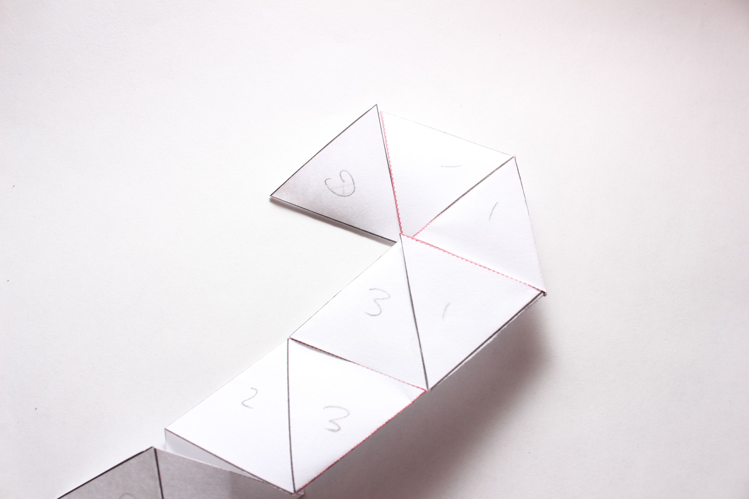 Trihexaflexagons and Hexahexaflexagons : 12 Steps - Instructables