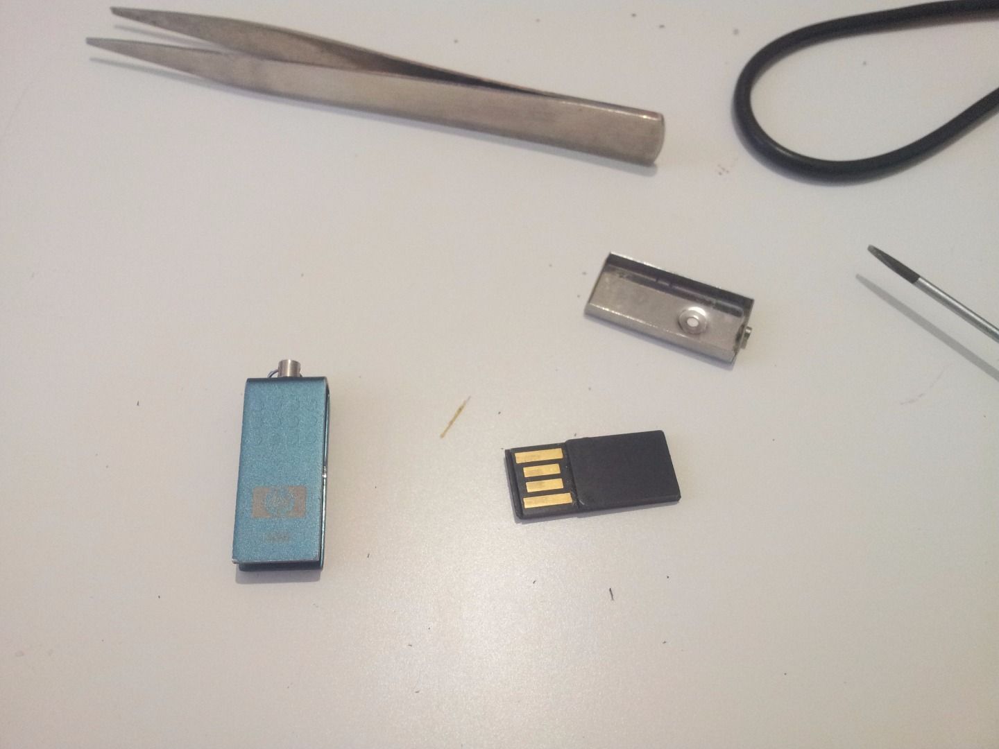 Secret Flash Drive Inside an USB Cable : 5 Steps (with Pictures ...