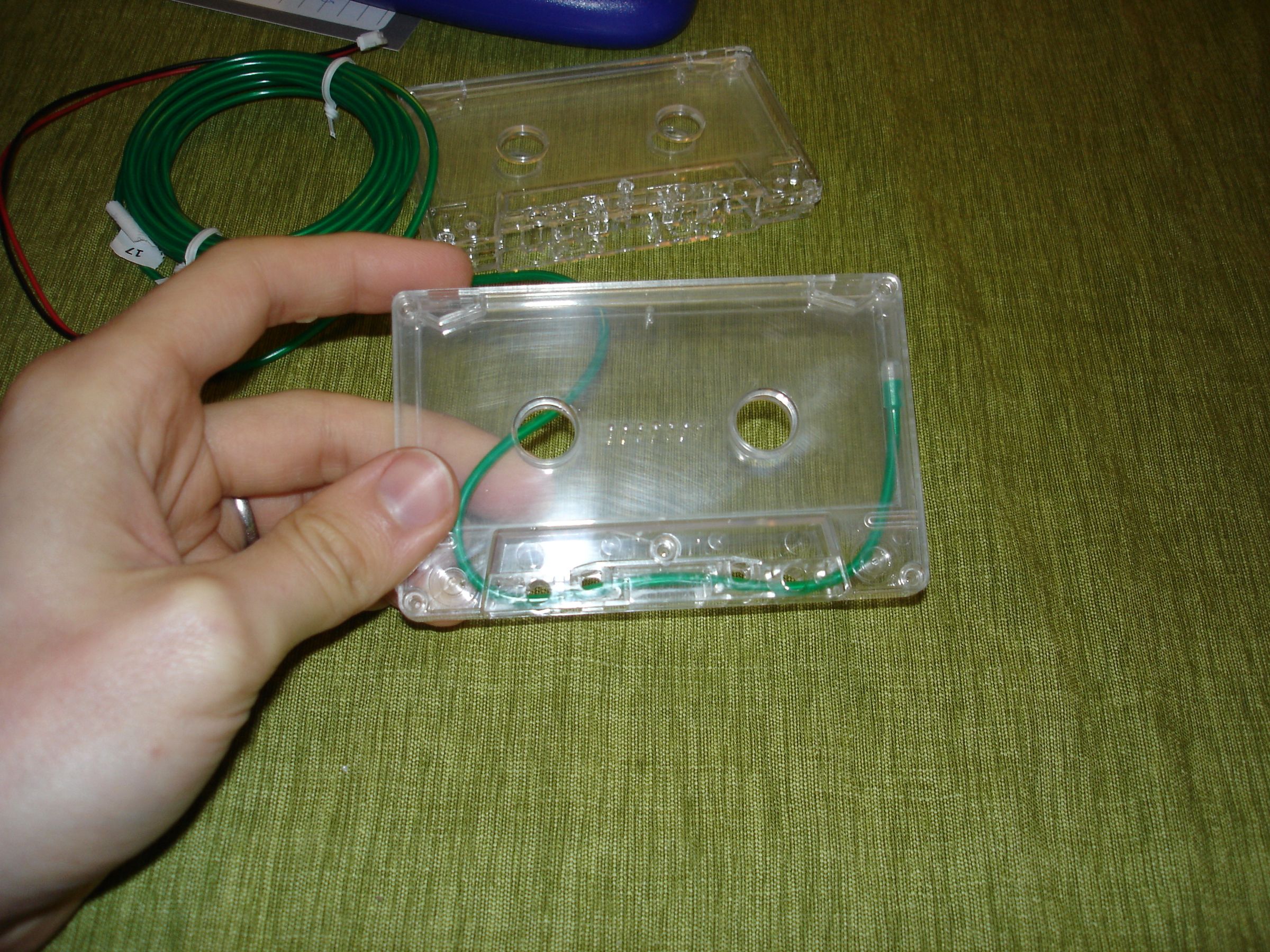 Hanging EL Wire Cassette Display : 4 Steps (with Pictures) - Instructables