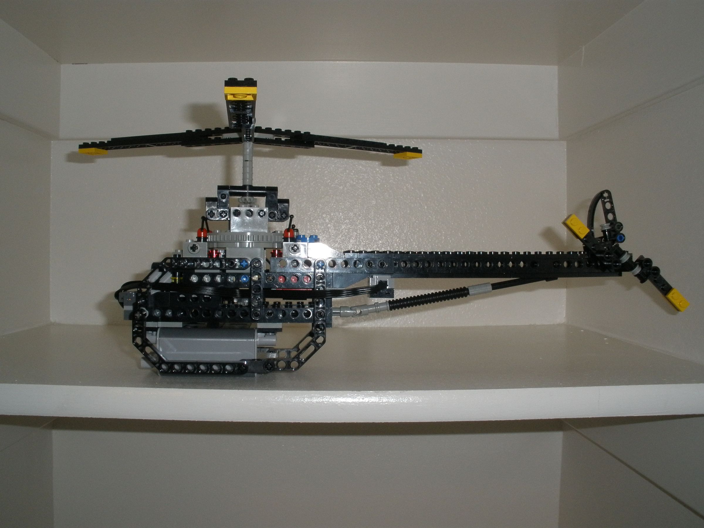 Lego Helicopter - String Flyer (with Pictures) - Instructables