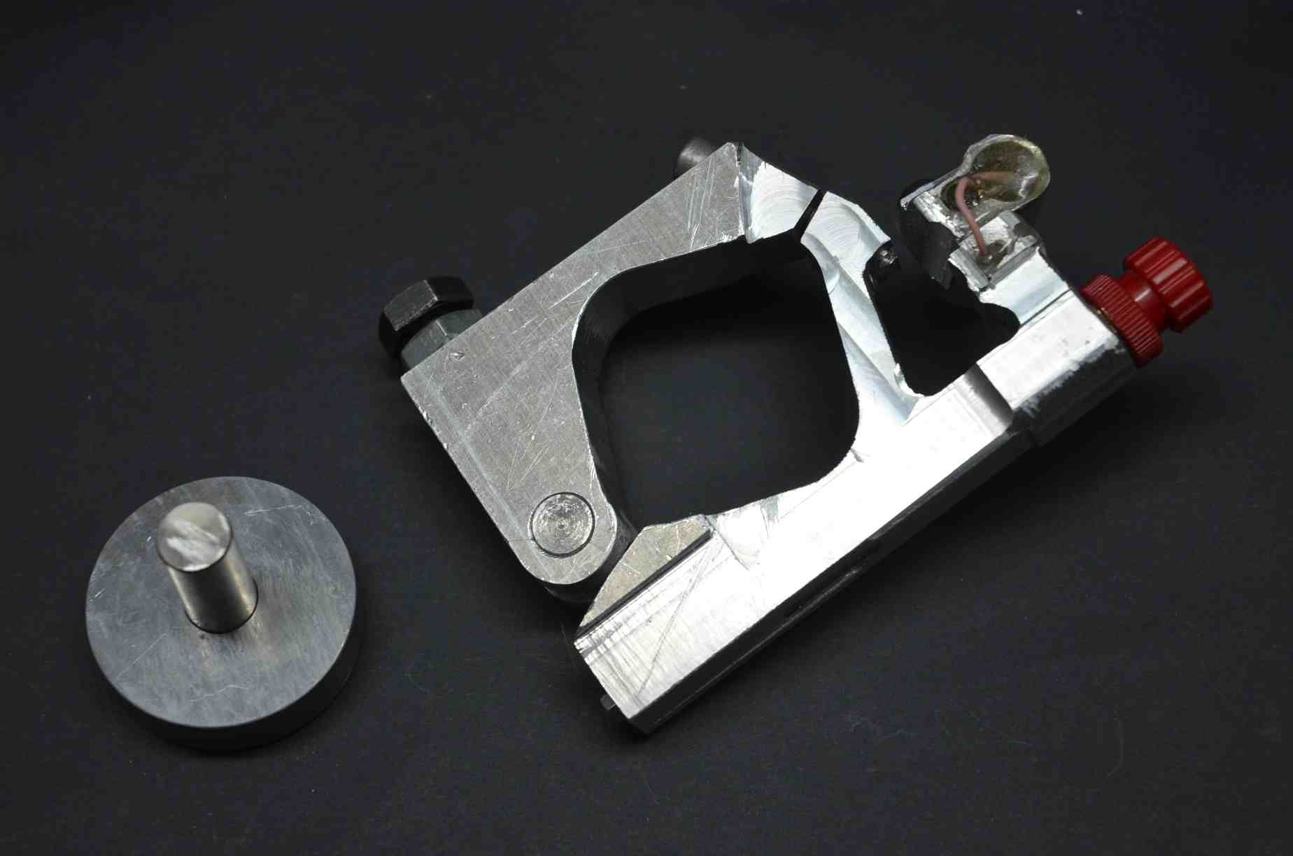 Laser Centre/edge Finder for a Mill or Drill. : 11 Steps (with Pictures ...