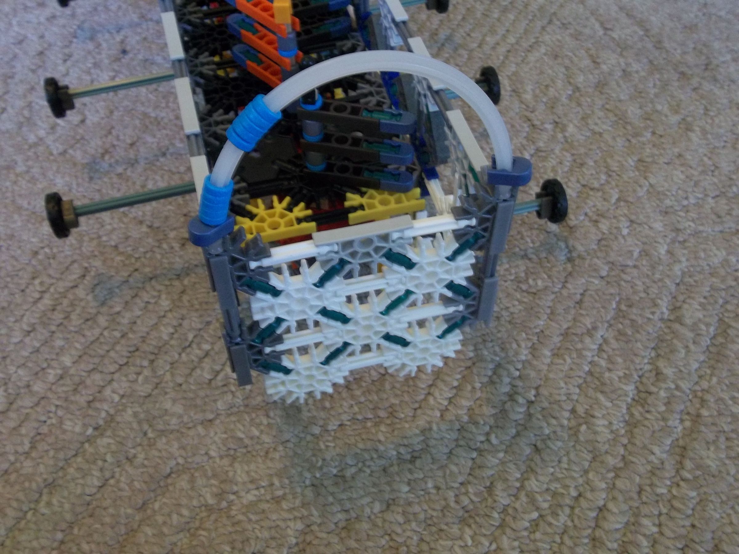 K'nex Foos Hockey Table : 35 Steps - Instructables