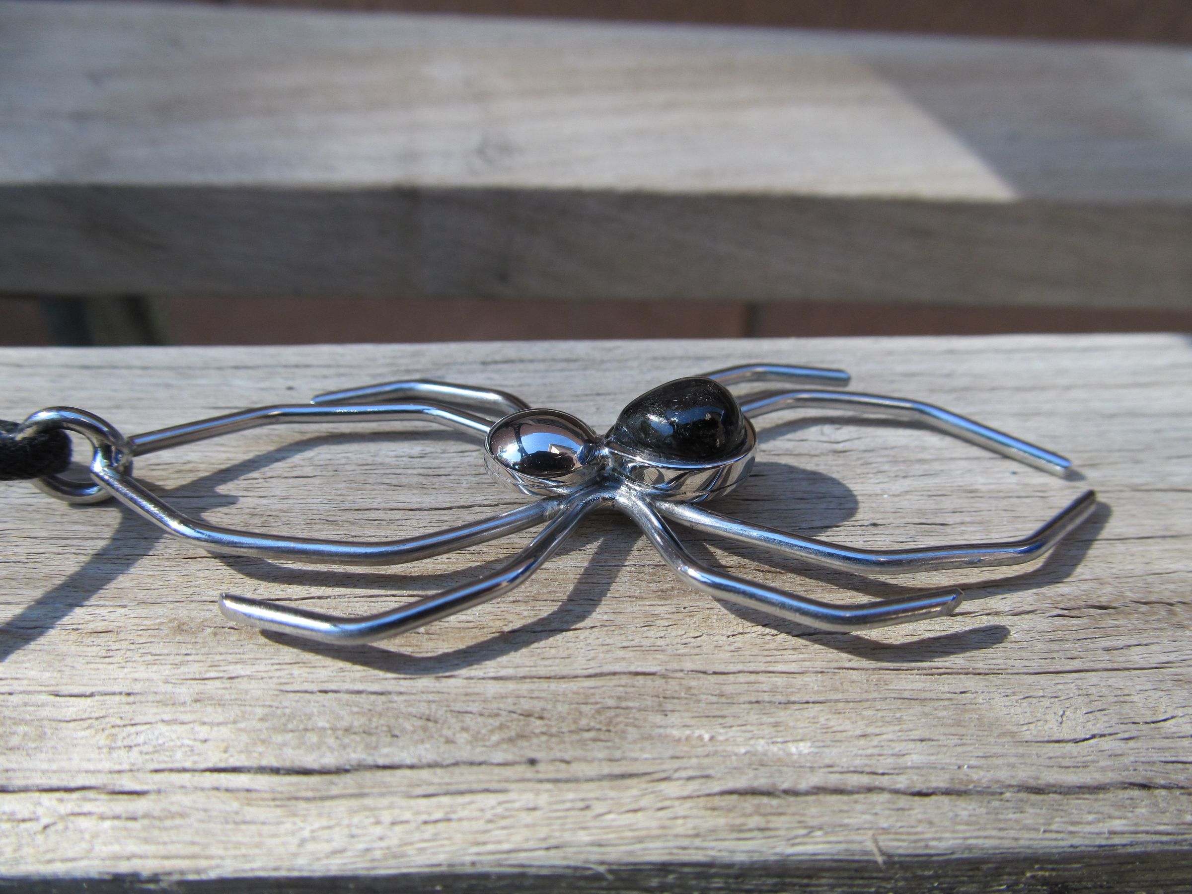 Spider Pendant : 5 Steps (with Pictures) - Instructables