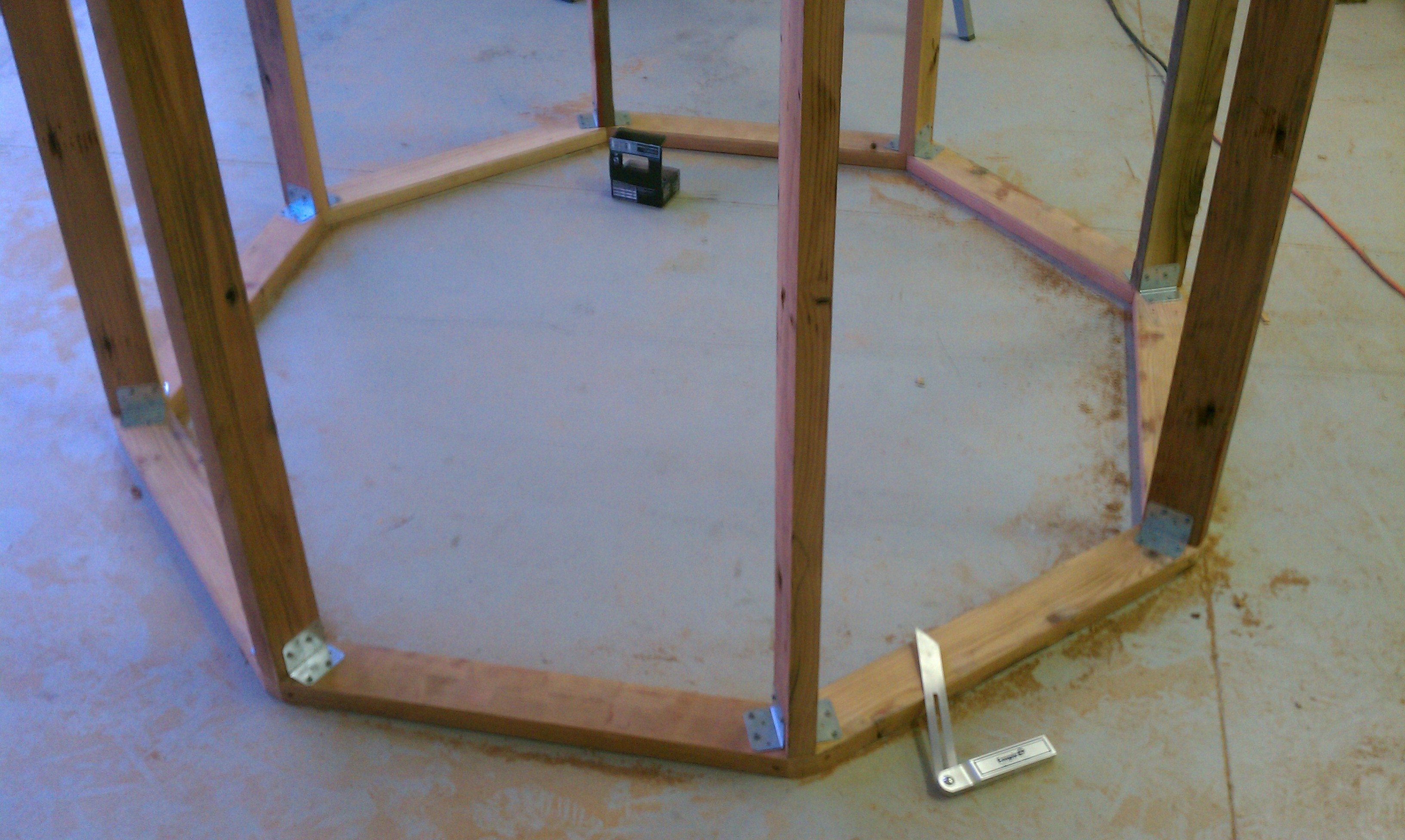 Octagonal Greenhouse : 15 Steps (with Pictures) - Instructables