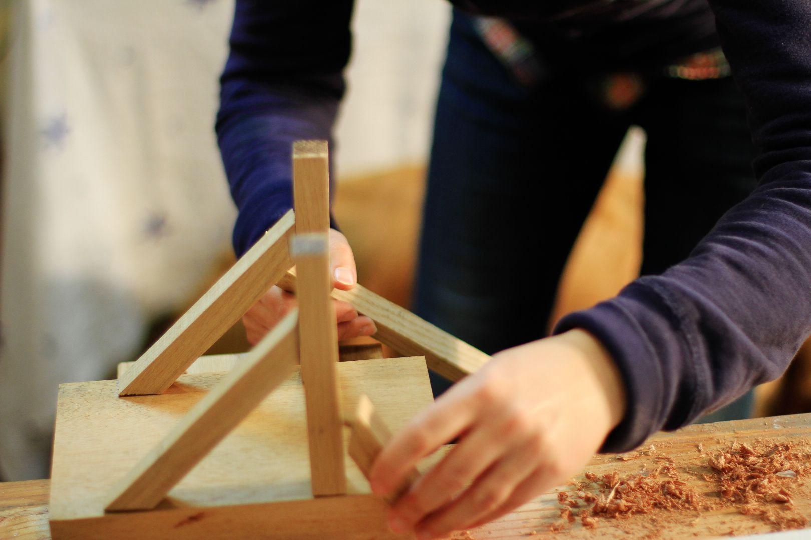 How to Make a Desktop Catapult - Instructables