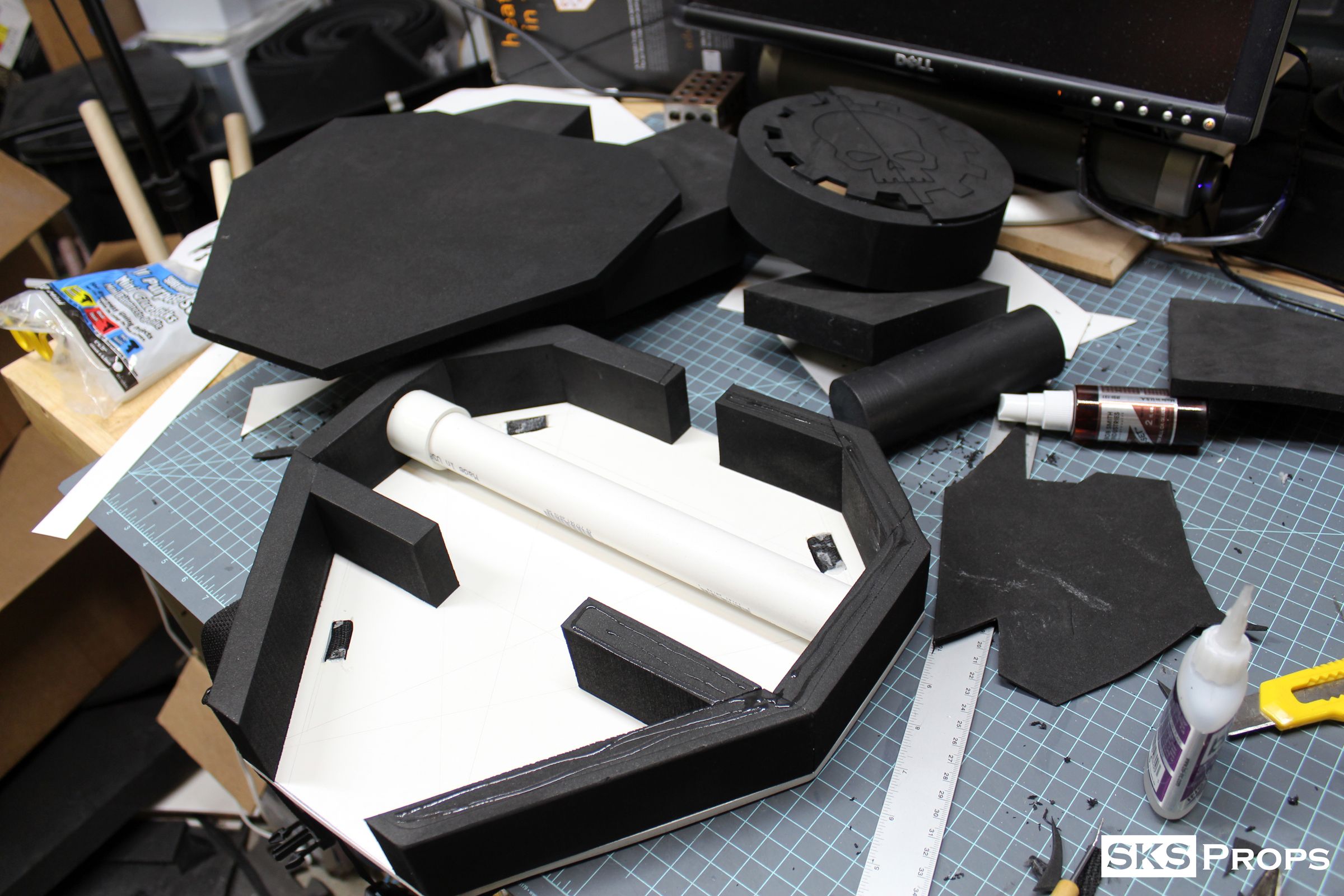 Warhammer 40K Tech Priest Cosplay - SKS Props : 35 Steps (with Pictures ...