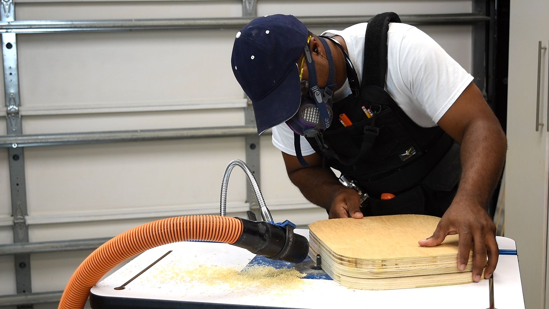 DIY Desk Lamp : 7 Steps (with Pictures) - Instructables