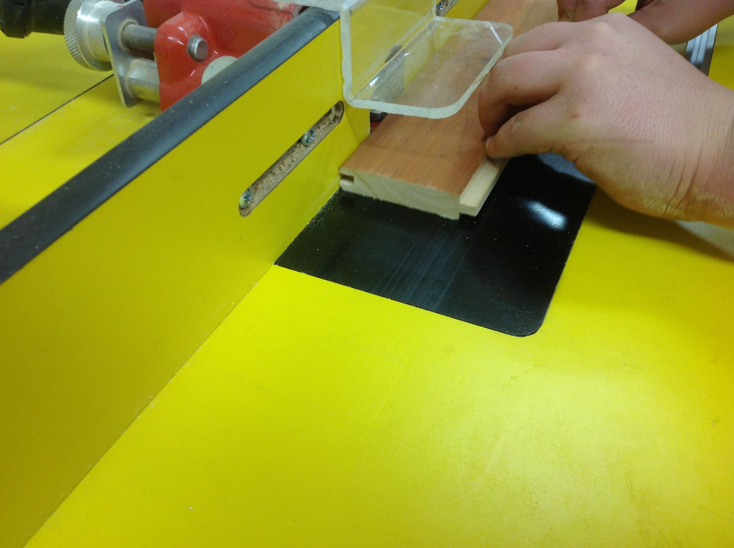 False Bottom Wooden Crate : 6 Steps (with Pictures) - Instructables