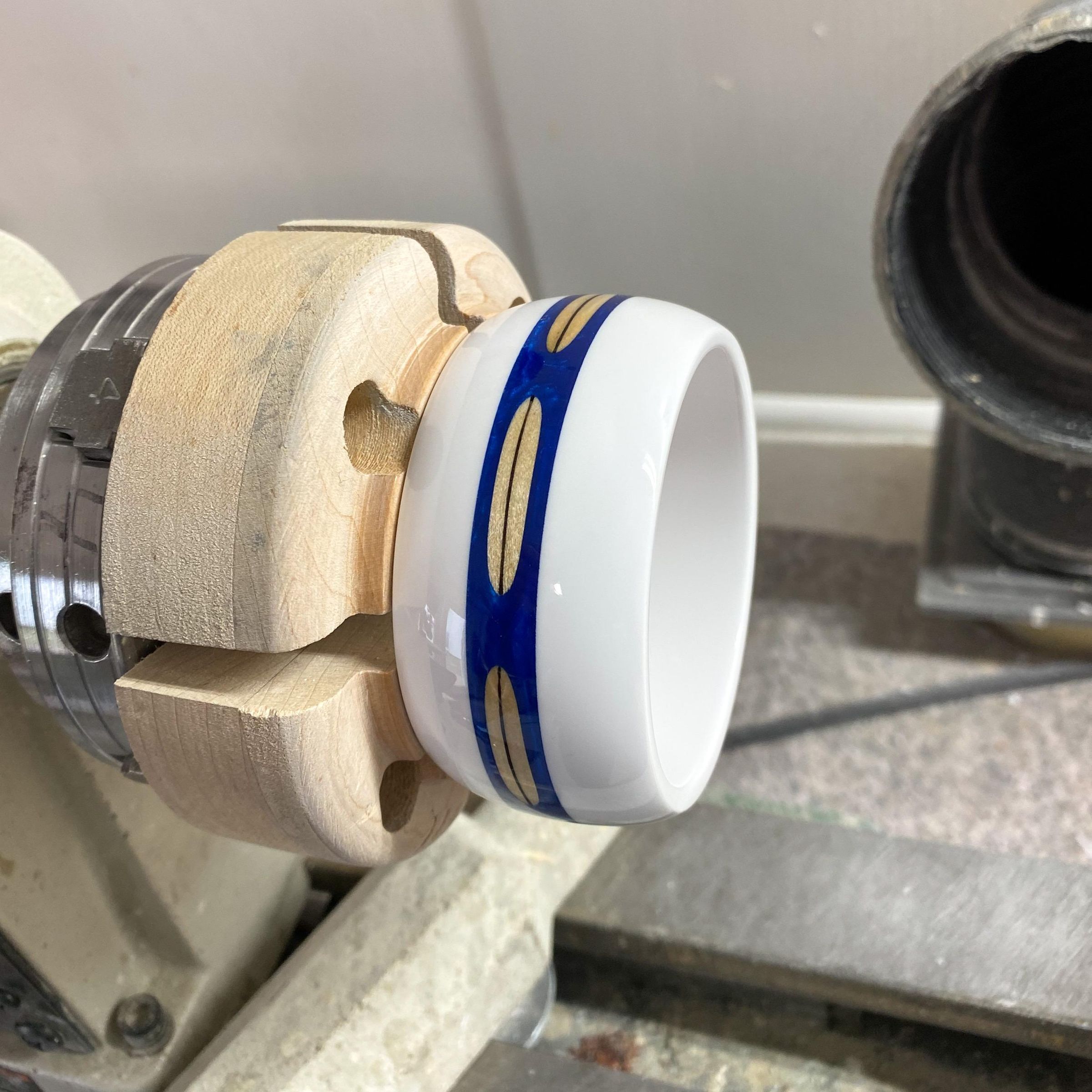 Surfboard Bangle “Surf’s Up” : 9 Steps (with Pictures) - Instructables