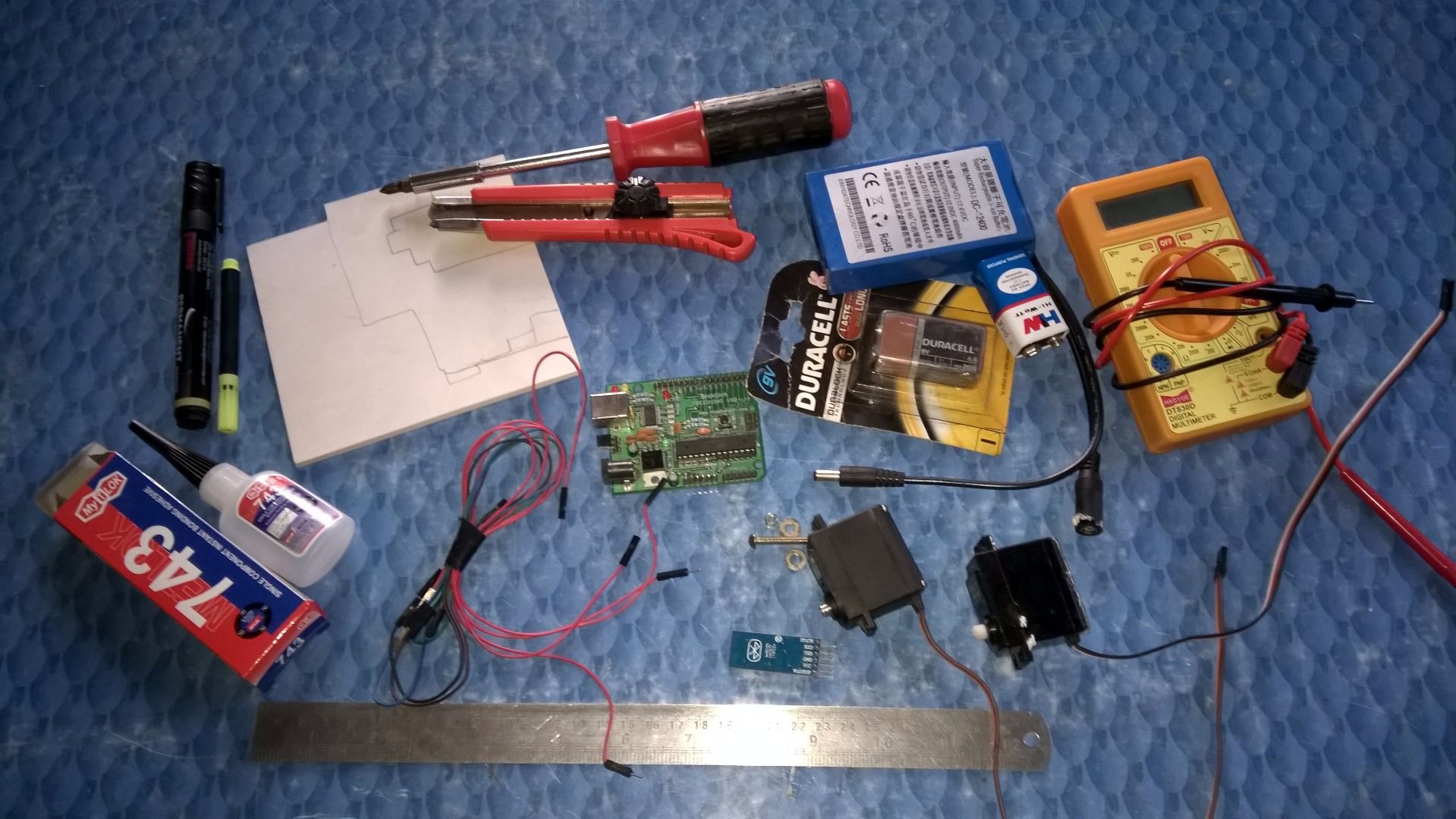 Arduino Based Humanoid Robot Using Servo Motors : 7 Steps (with ...
