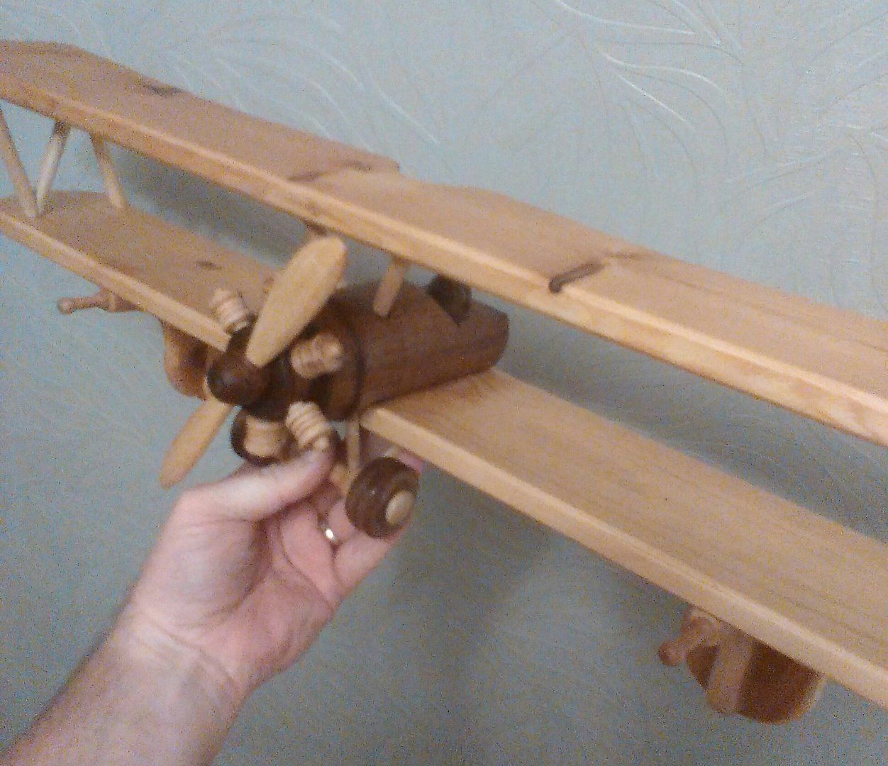 Biplane Shelf : 11 Steps (with Pictures) - Instructables