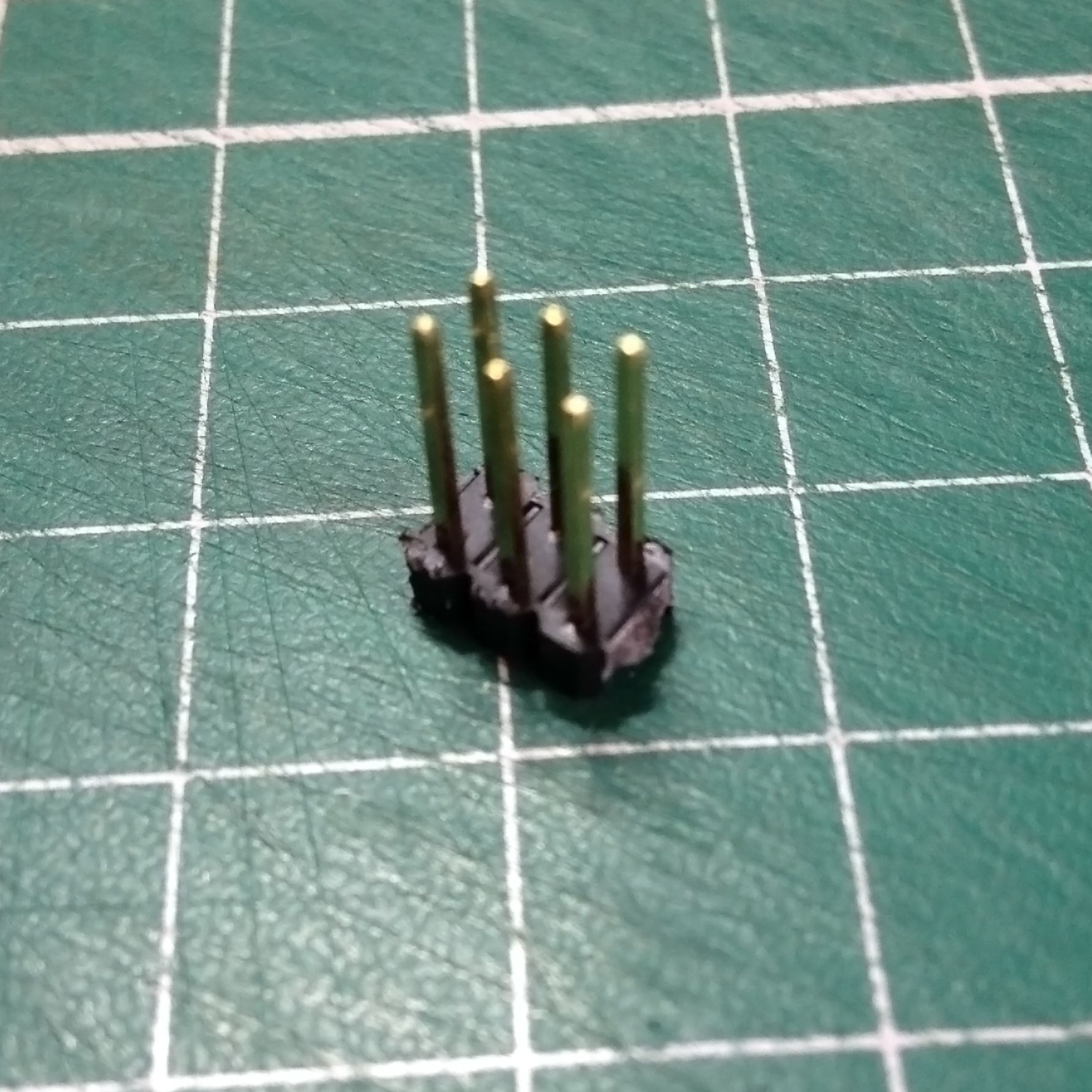ICSP Pogo Pin Programming Adaptor : 6 Steps - Instructables