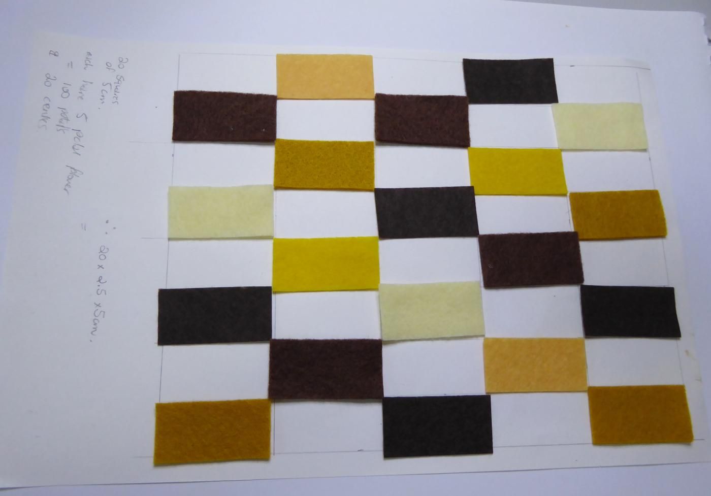 Create a Scrap Busting Felt Mini Quilt Inspired by Retro 1970’s Floral ...