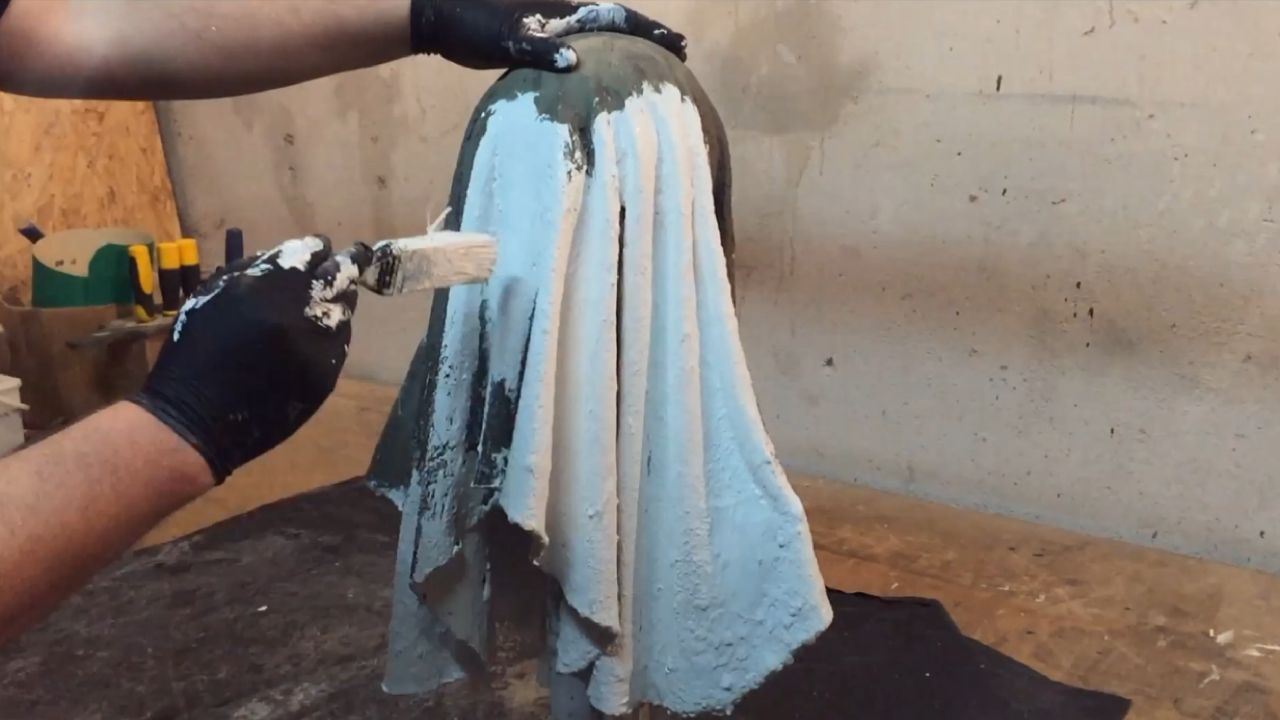 Cement Cloth Ghosts !! : 10 Steps (with Pictures) - Instructables