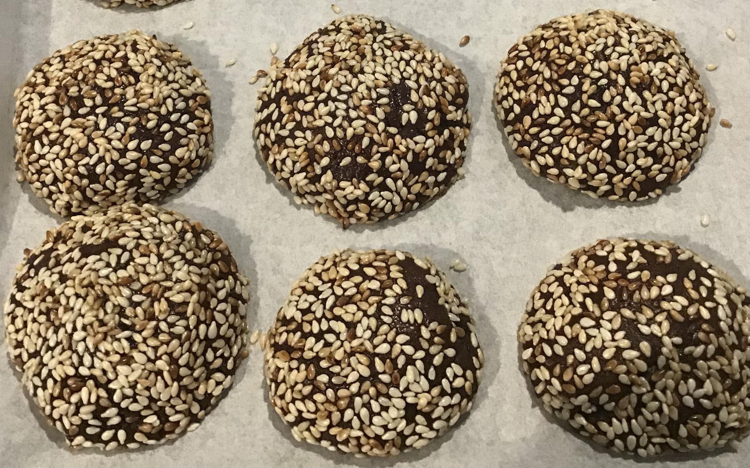 Chocolate Benne Cookies : 9 Steps - Instructables