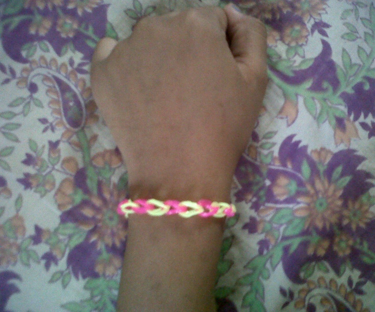 How to Make a Single Loop Bracelet : 7 Steps - Instructables