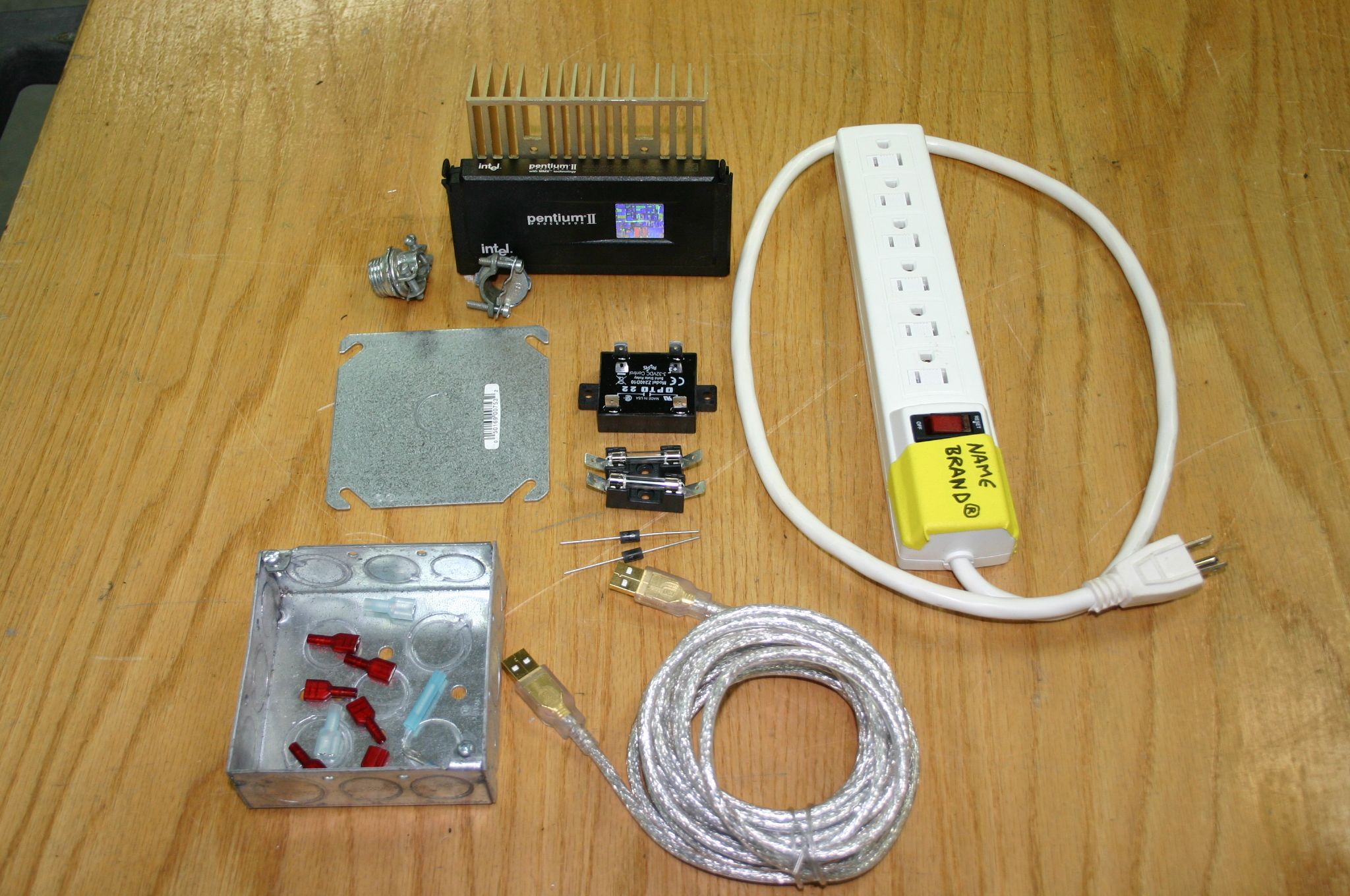 A USB Power Controled Plug Strip. With Isolation. : 4 Steps (with ...