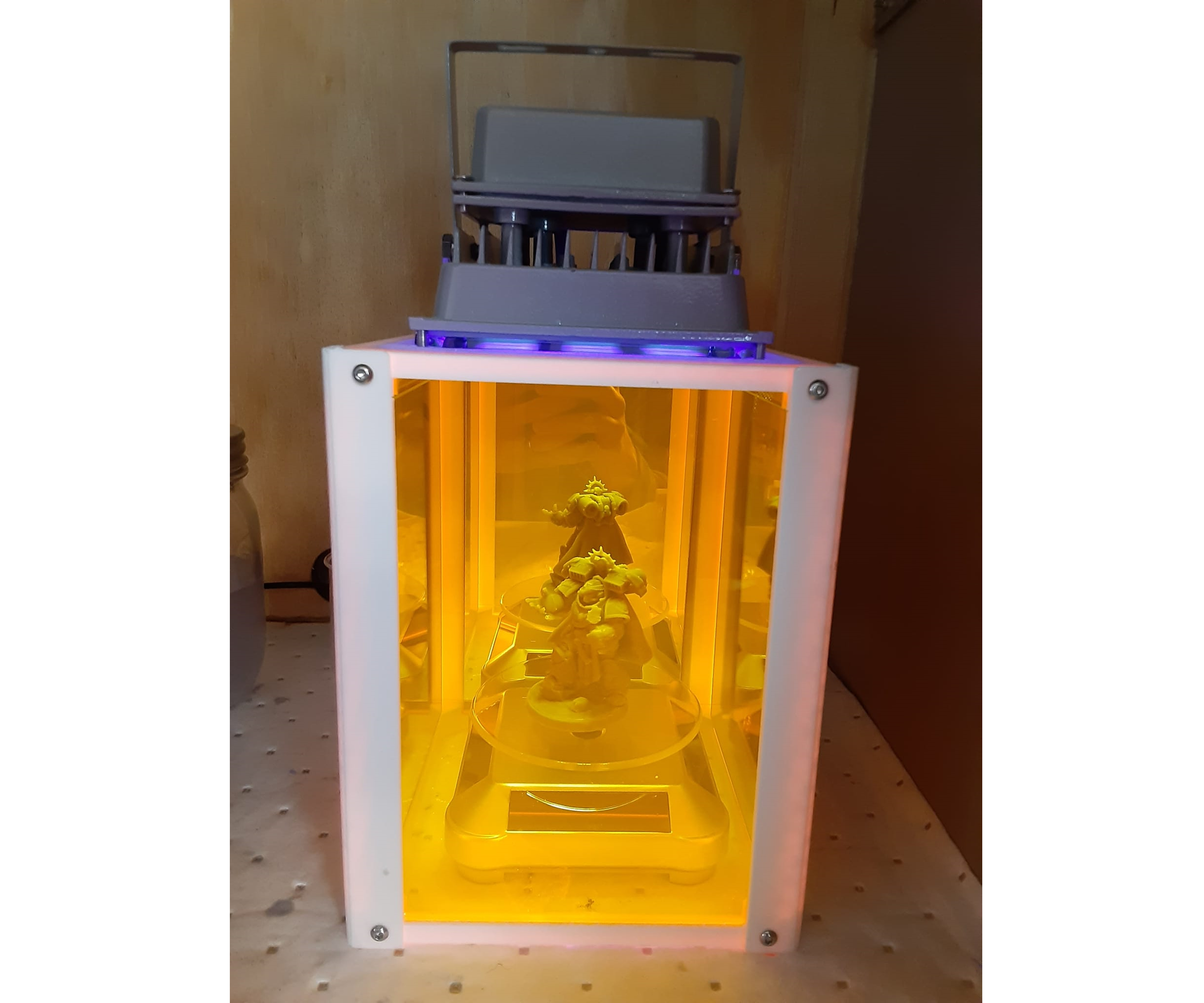 Cheap UV Curing Chamber for Resin 3D Printers : 3 Steps (with Pictures ...