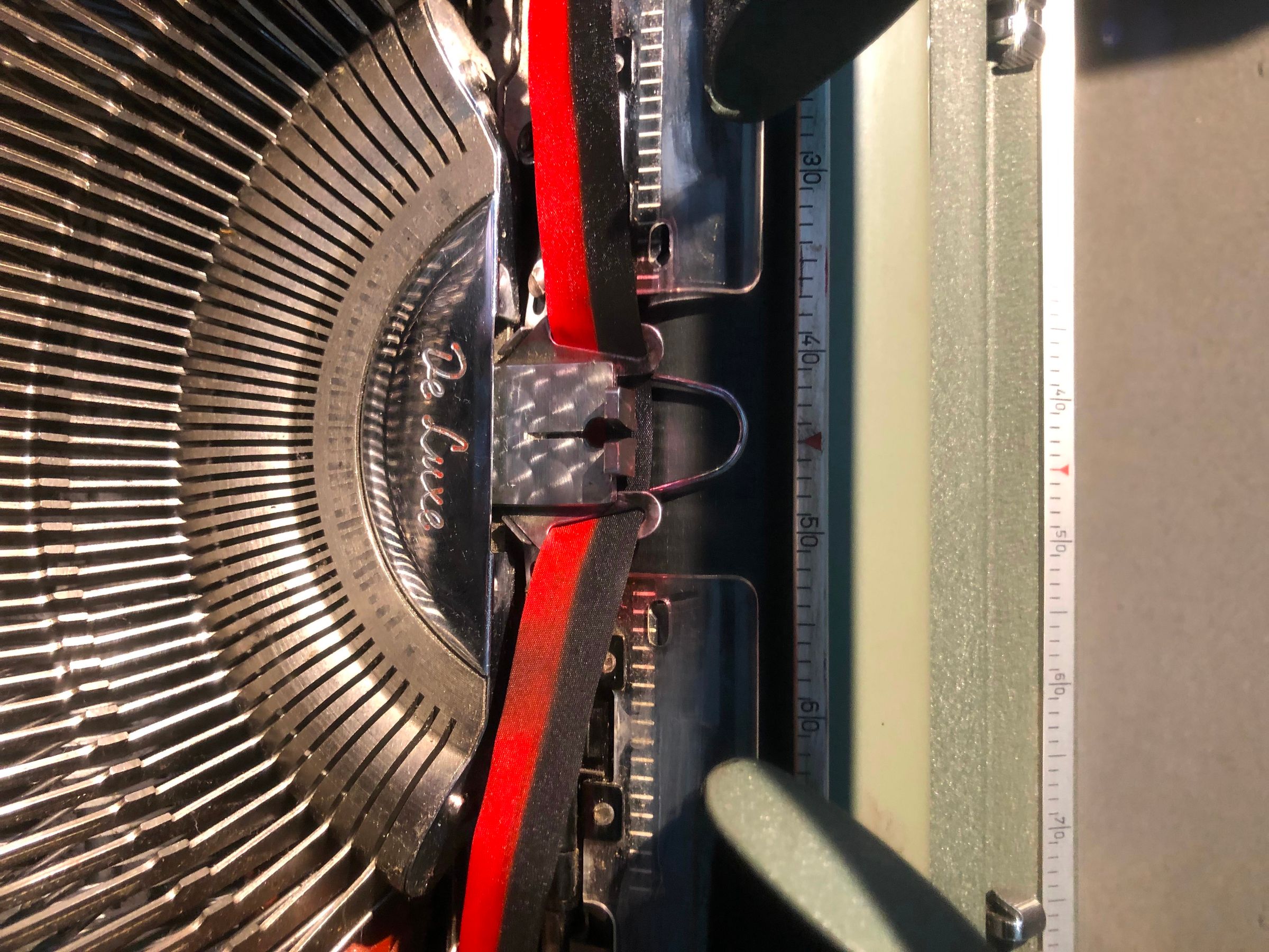 How to Change a Typewriter Ribbon : 8 Steps (with Pictures) - Instructables