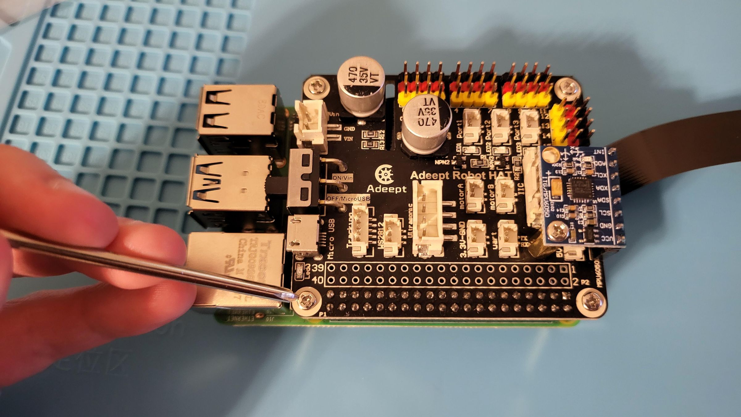 How to Make the Adeept Raspclaws Robot : 36 Steps - Instructables