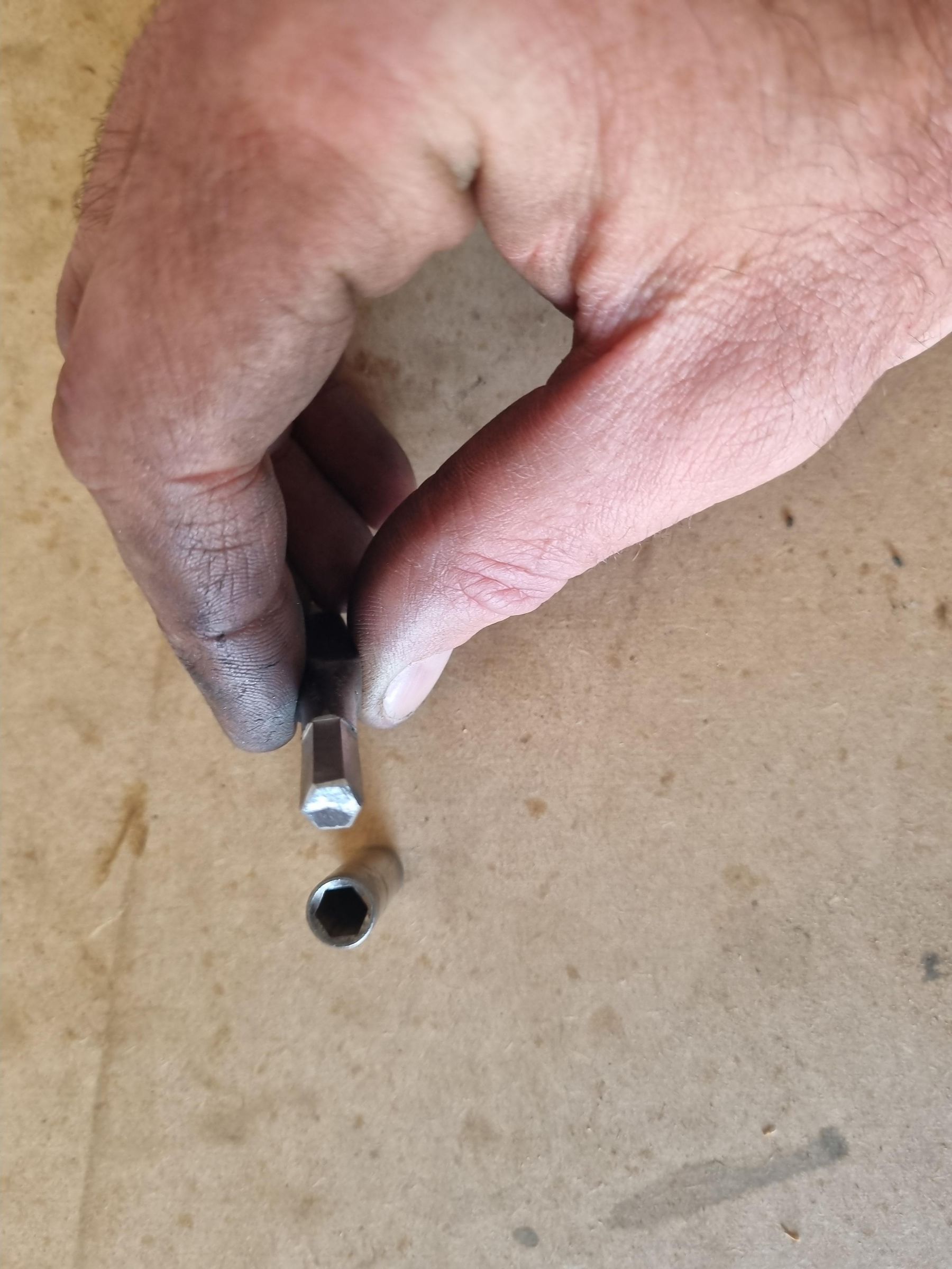 Hex Adaptor for Brace : 4 Steps - Instructables