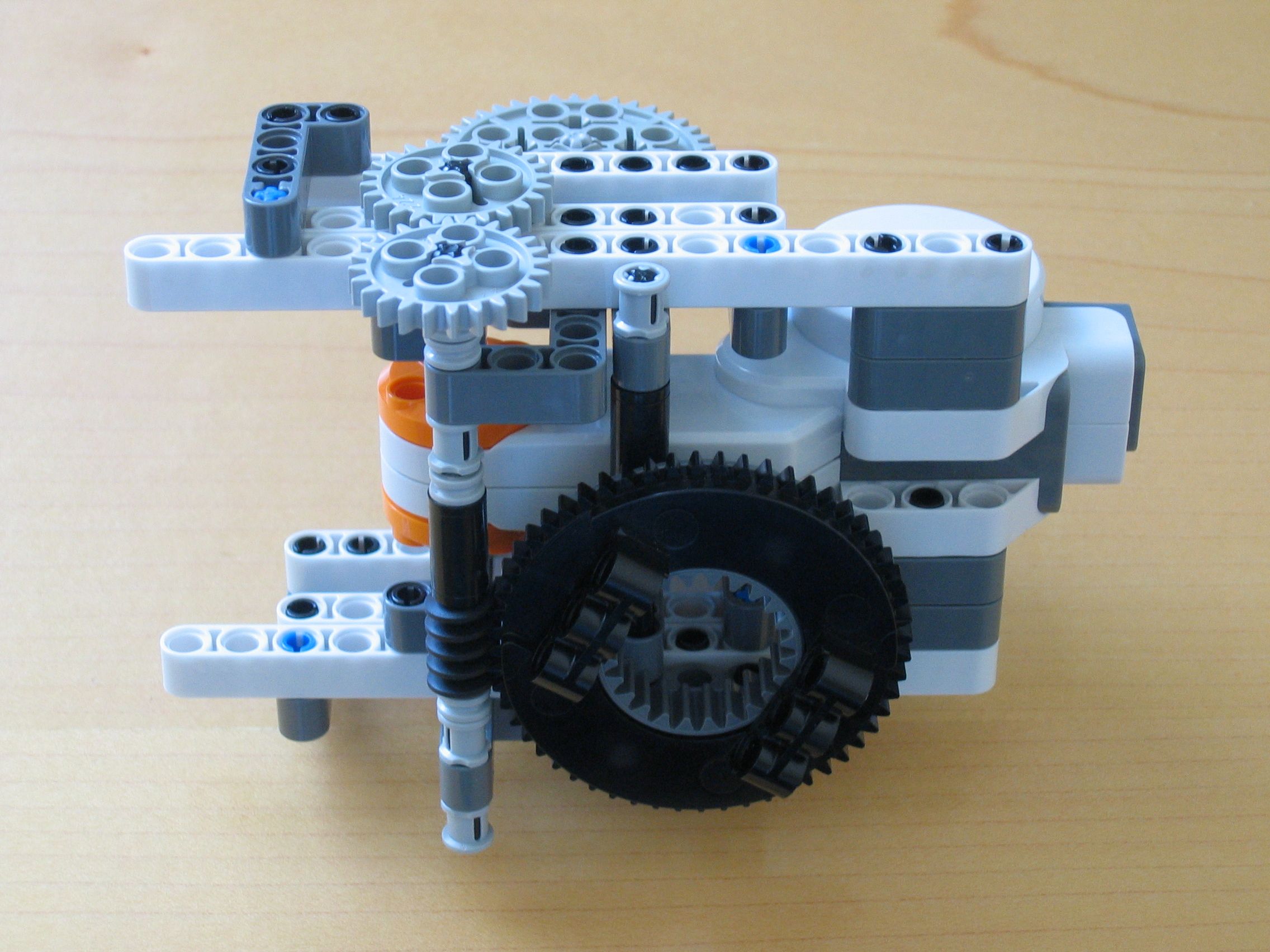 How to Build a Simple Robotic Arm From Lego Mindstorms NXT? : 9 Steps ...