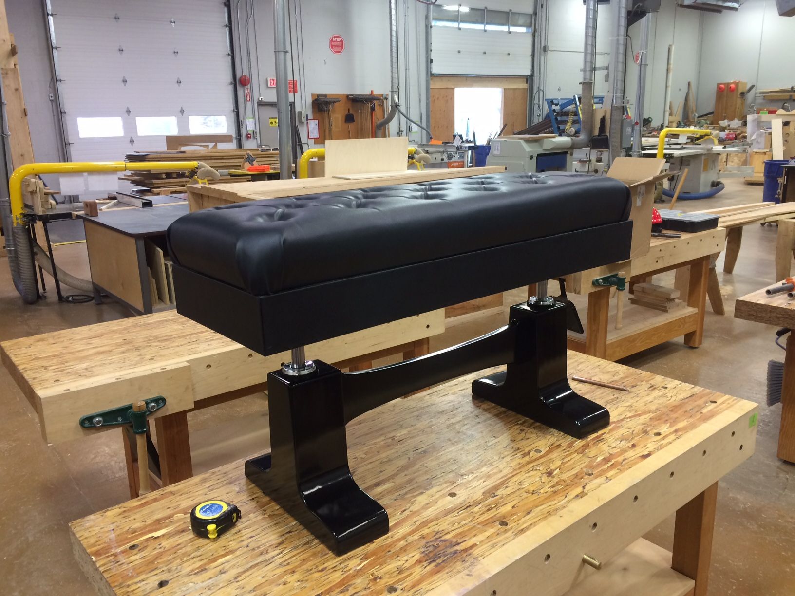 Pneumatic Adjustable Piano Bench : 20 Steps (with Pictures) - Instructables