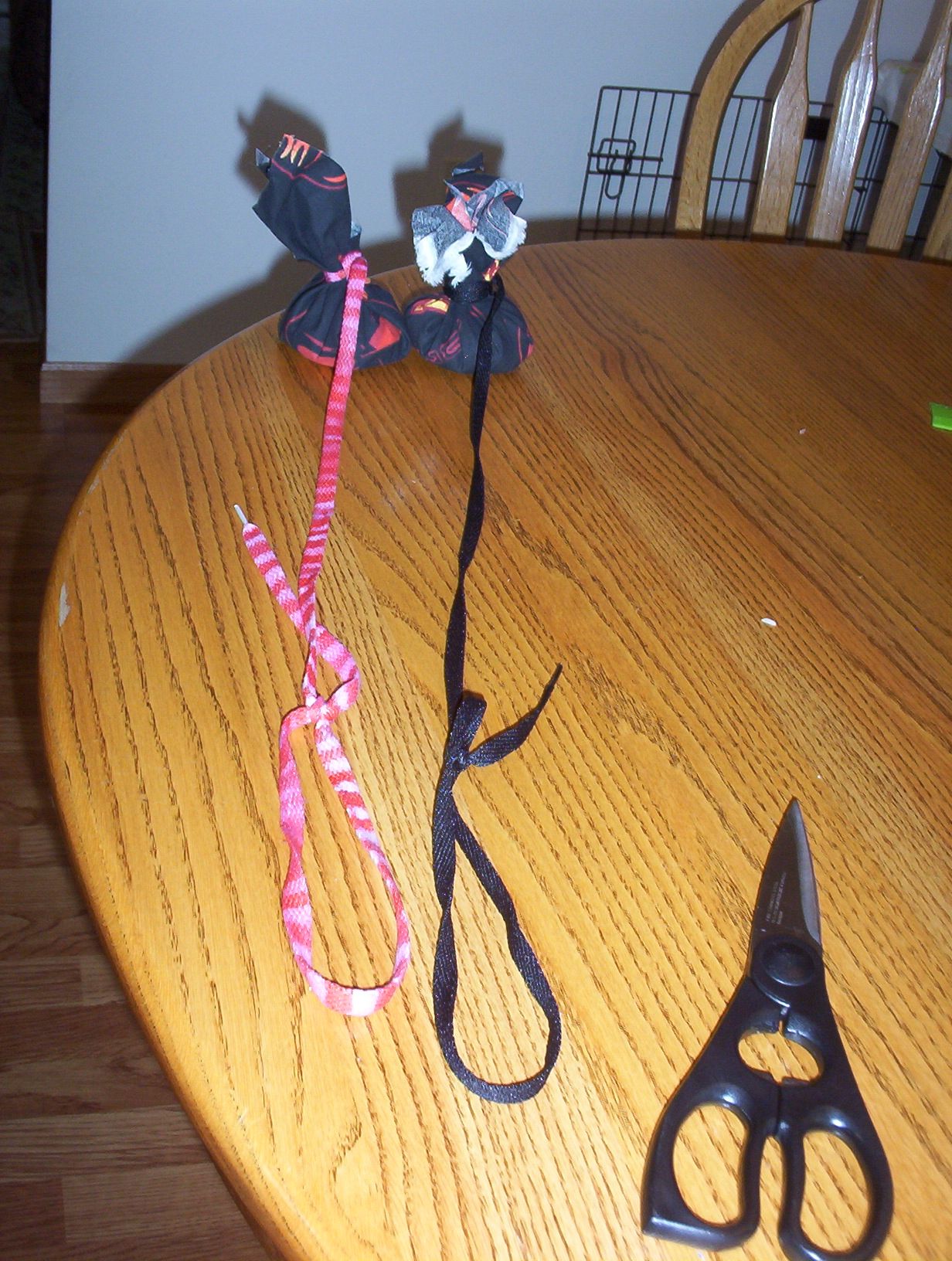 How to Make Homemade Practice Poi : 8 Steps (with Pictures) - Instructables