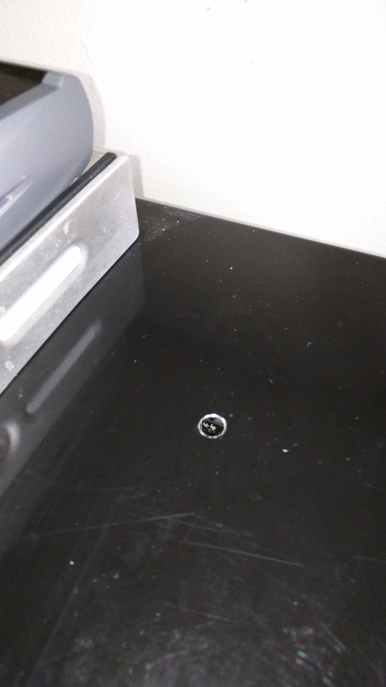 Replacement PC Case Power Switch : 6 Steps (with Pictures) - Instructables