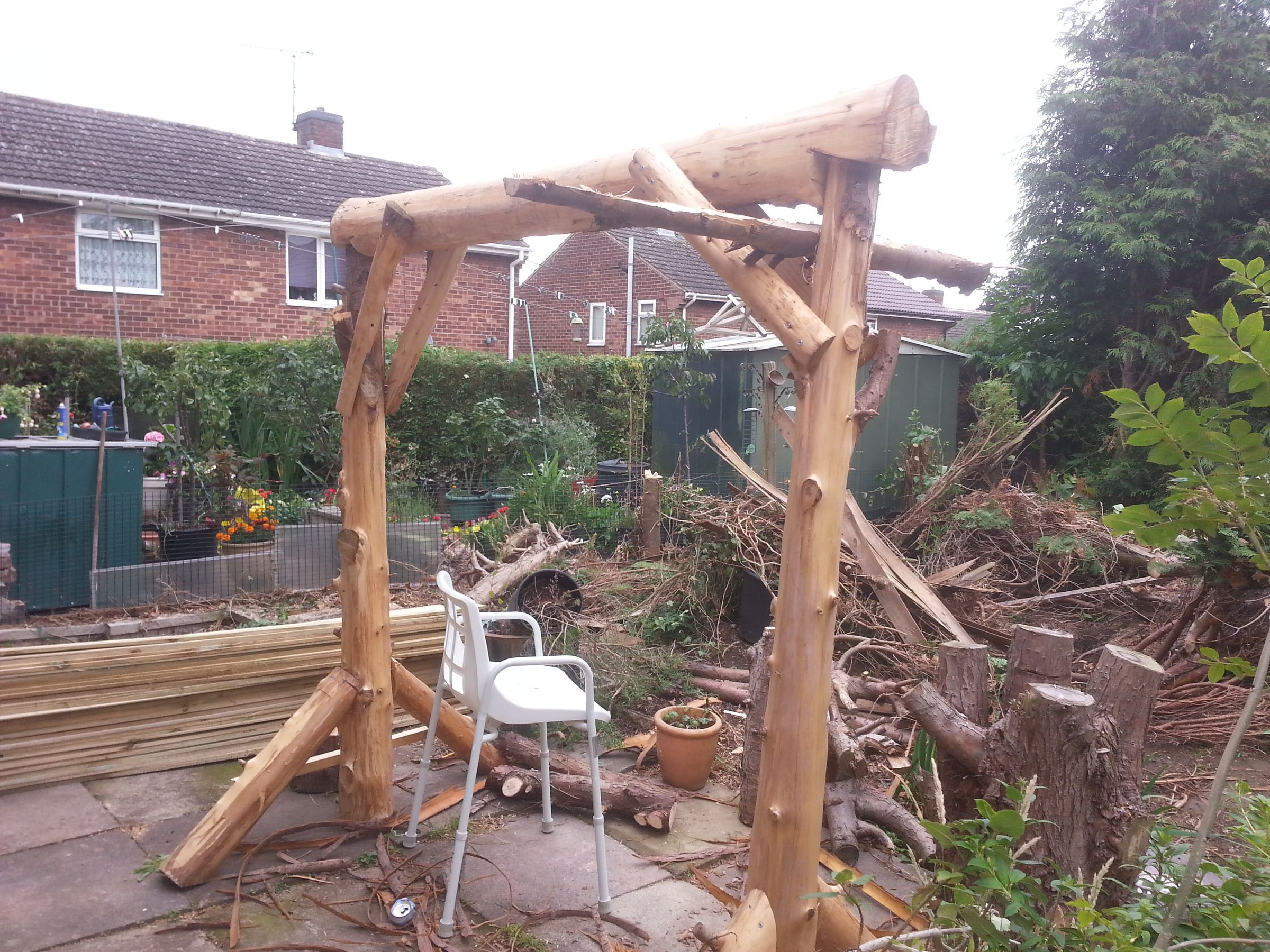 Rustic Wooden Swing Chair : 5 Steps (with Pictures) - Instructables