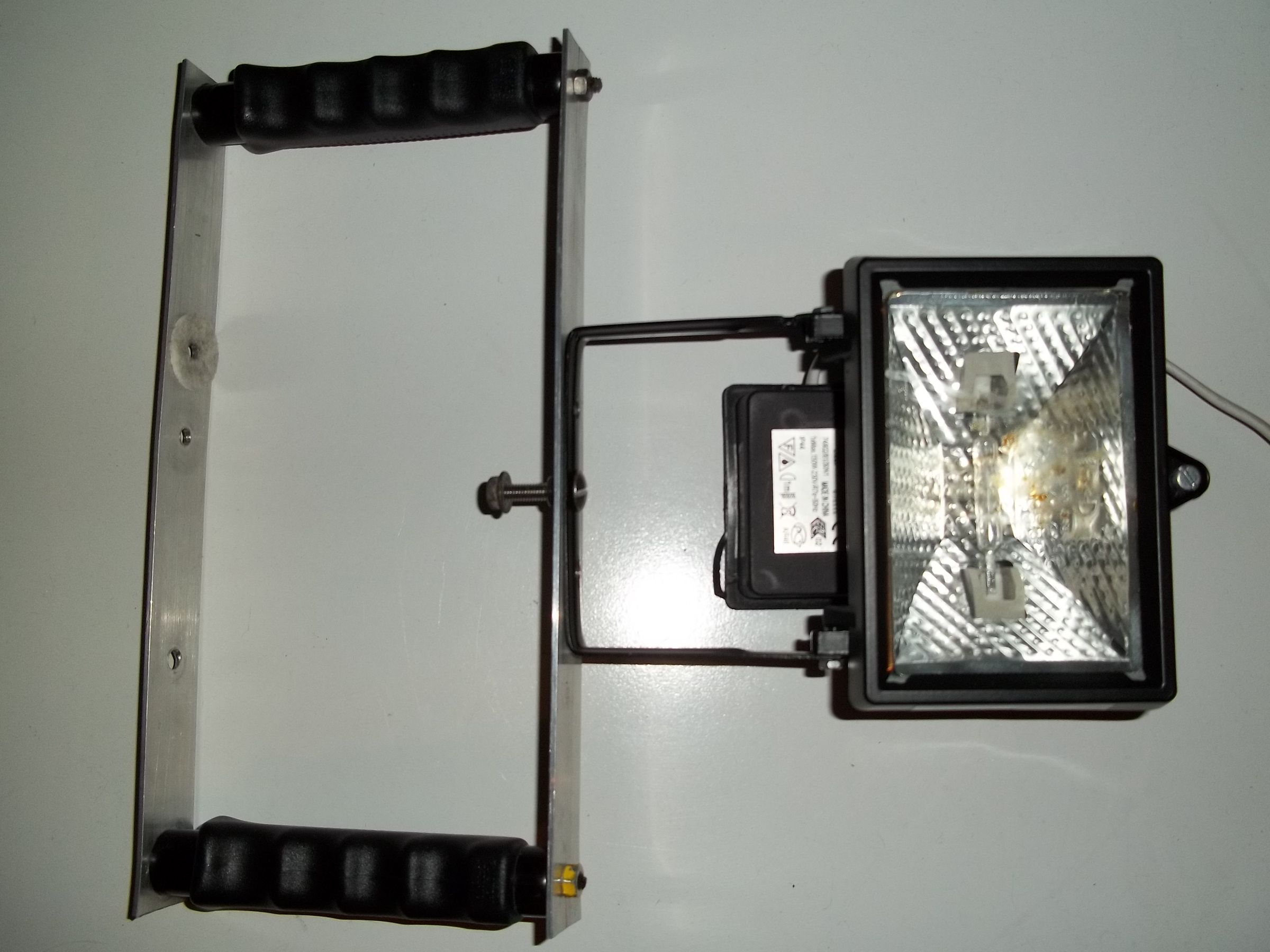 Diy Steadycam With Halogen Light - Instructables