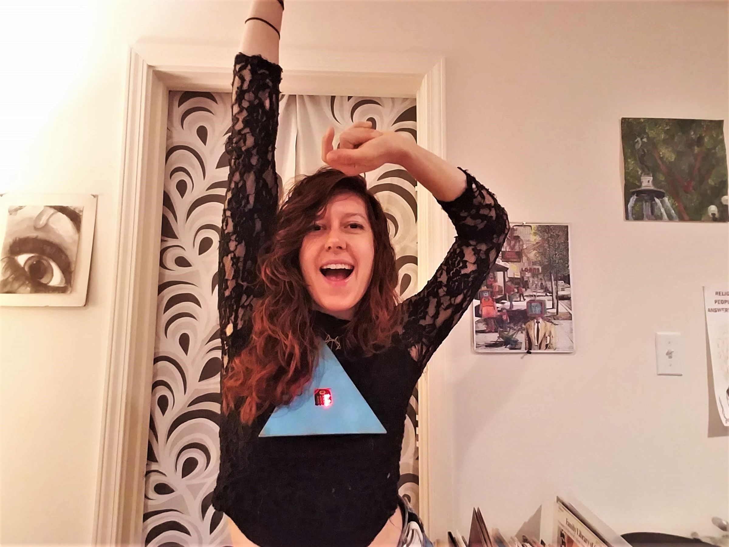 (Super Quick) Magic 8 Ball Costume! : 4 Steps - Instructables