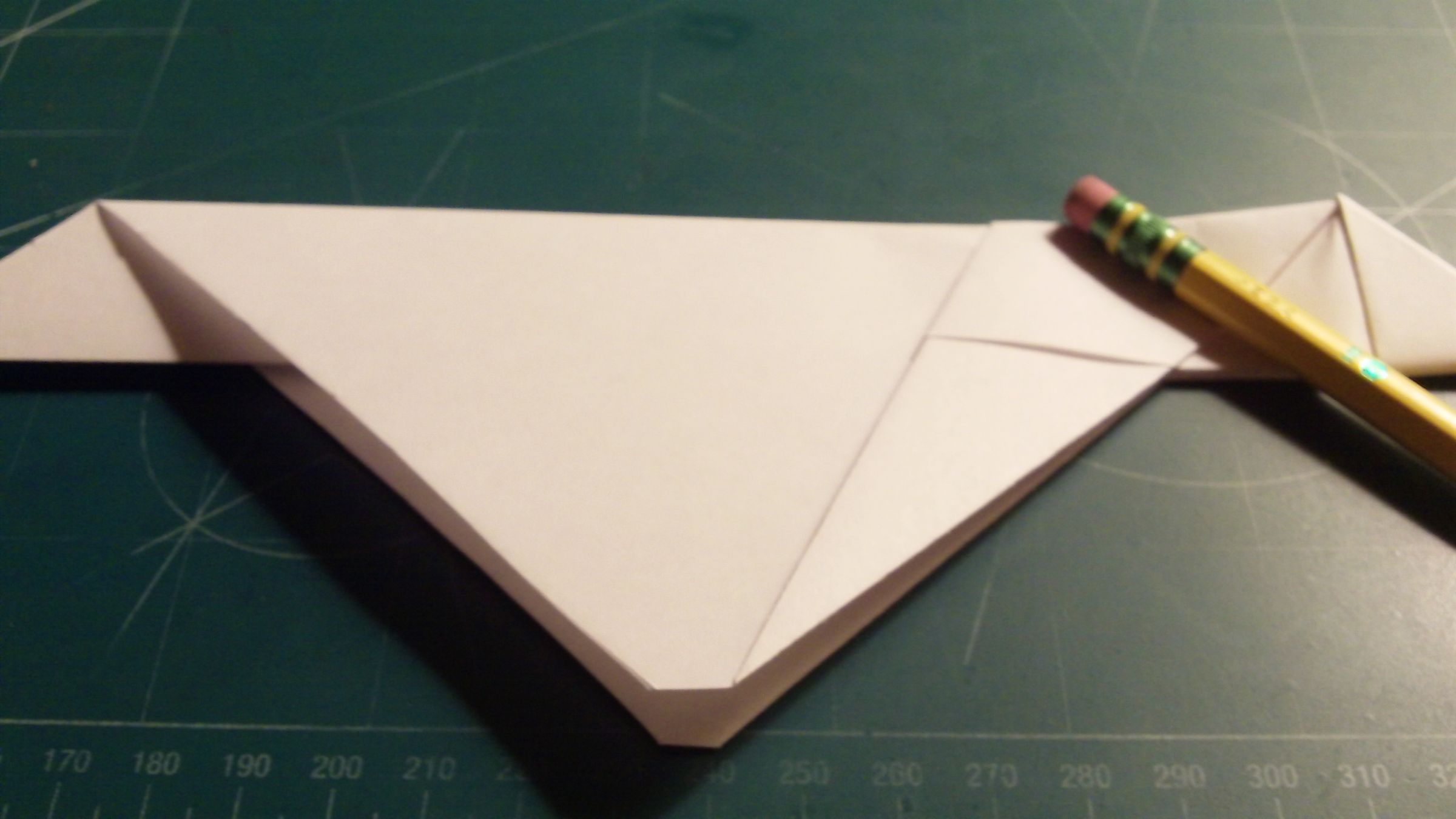 How to Make the Super Starstriker Paper Airplane : 7 Steps - Instructables