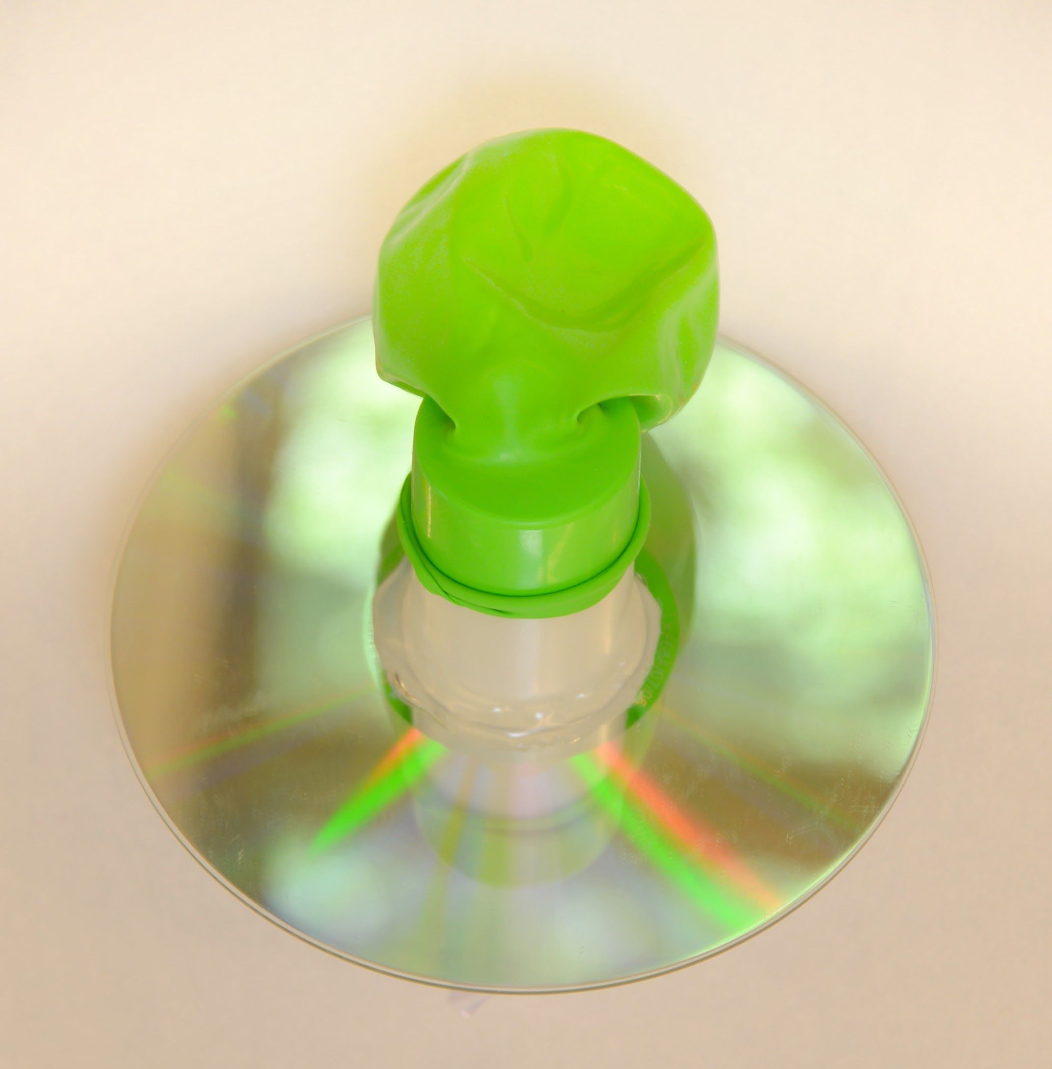 CD and Balloon Hovercrafts Engineering Challenge : 6 Steps (with Pictures) - Instructables