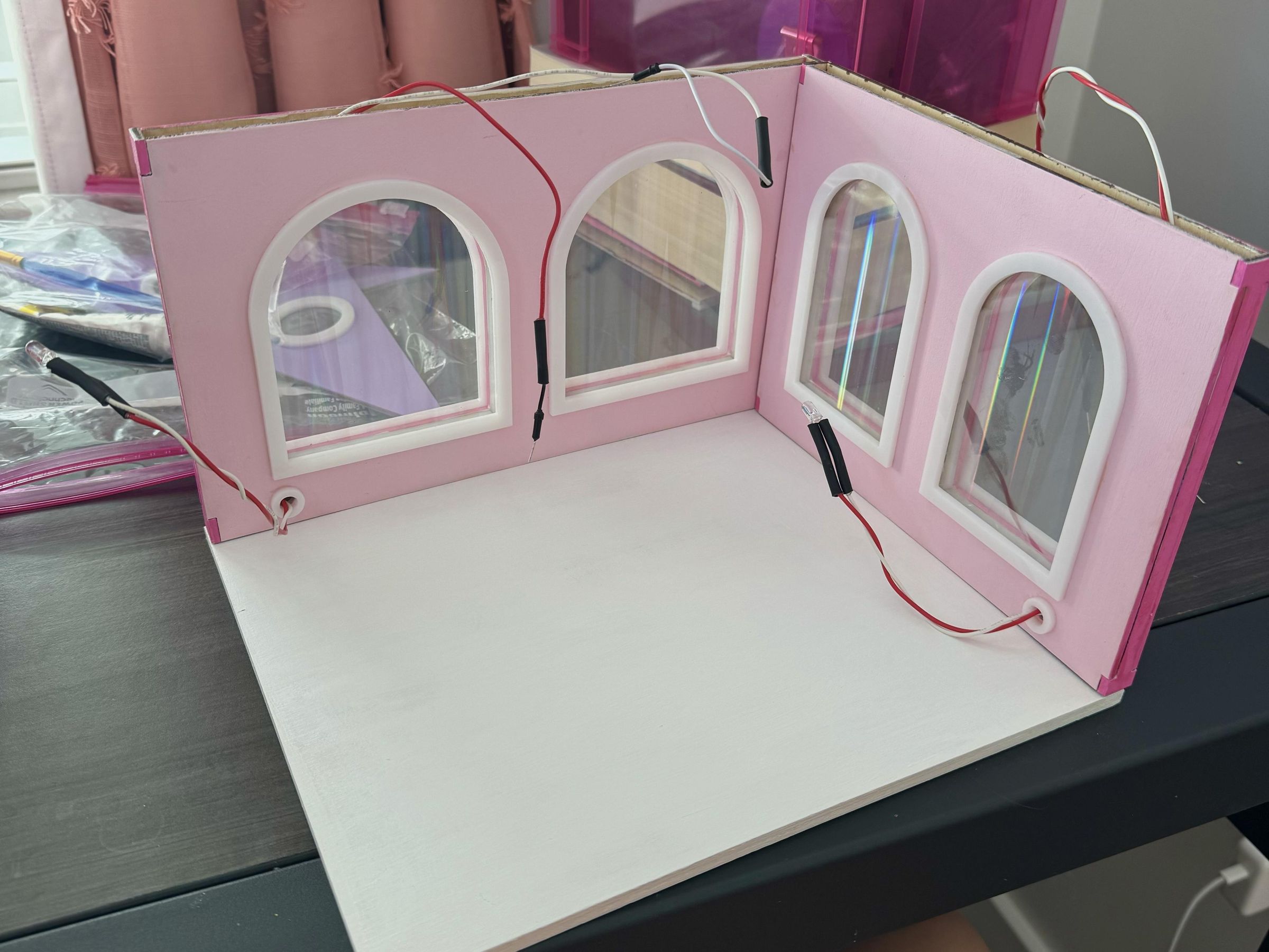 Make a Mixed Media Mini Room! : 7 Steps (with Pictures) - Instructables