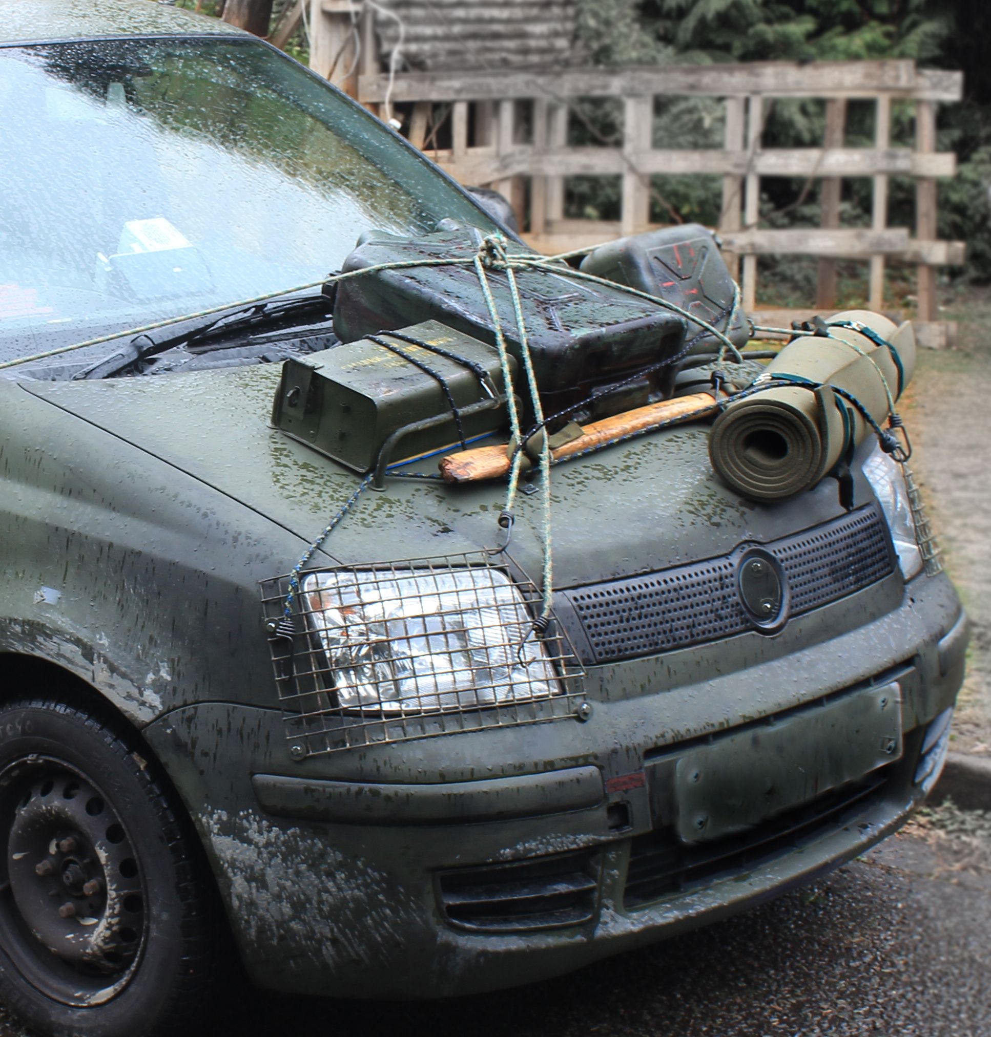 Camping Car ( Apocalypse Car ) : 17 Steps (with Pictures) - Instructables