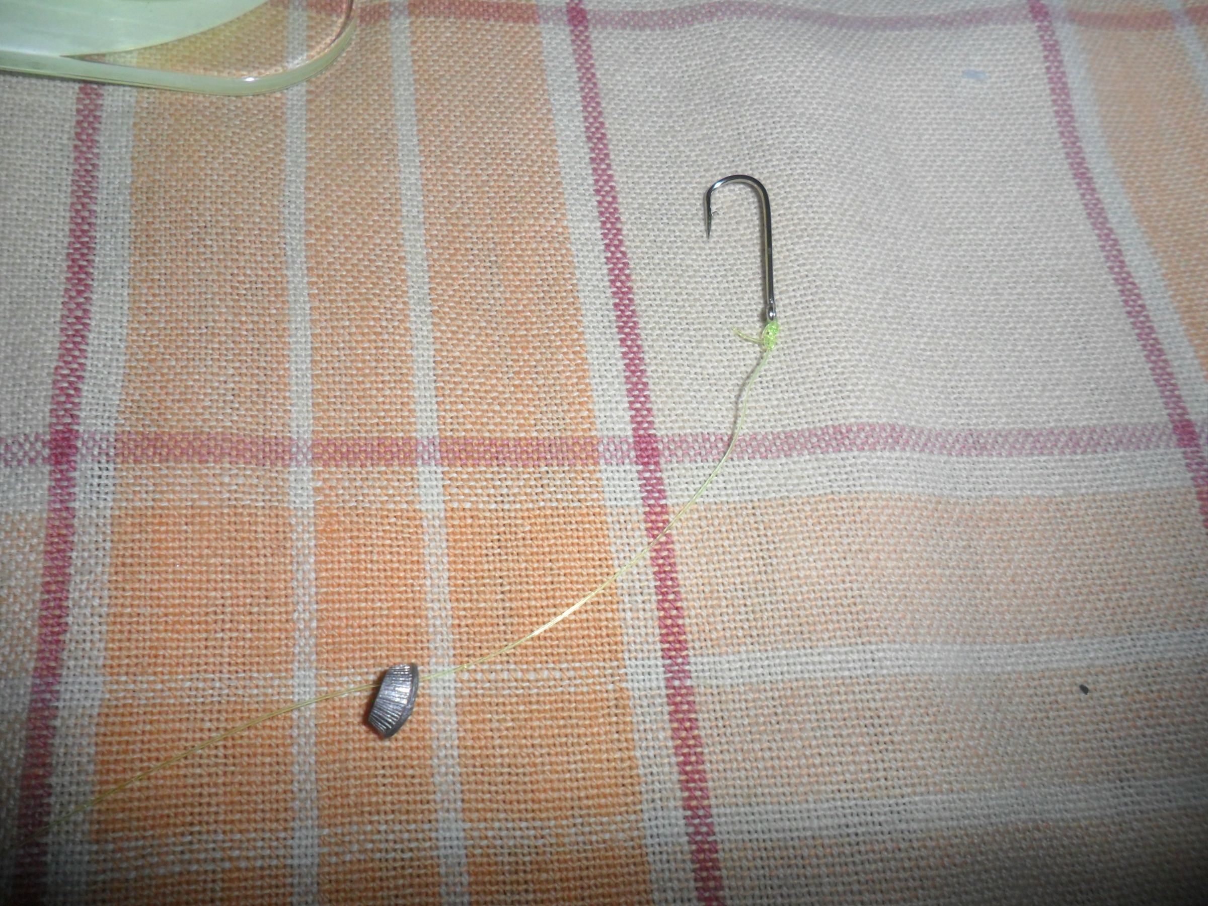 How to Make a Simple Rig and a Double Hook : 10 Steps - Instructables