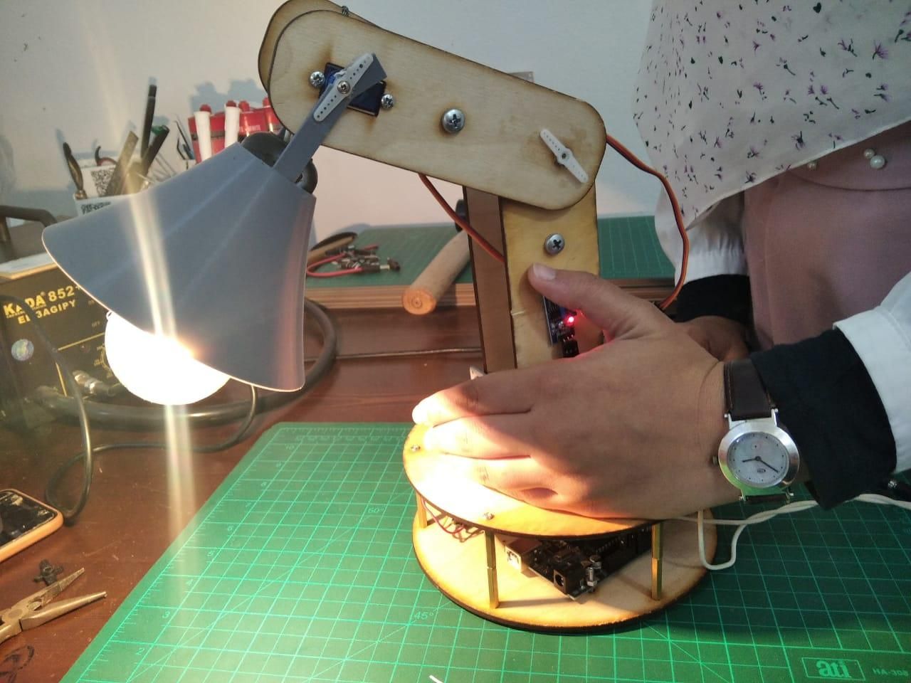 Smart Disk Lamp : 5 Steps (with Pictures) - Instructables